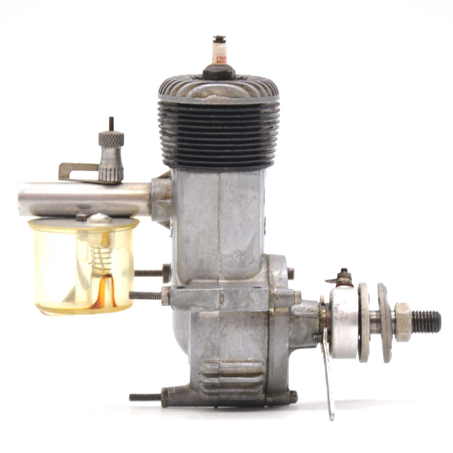 Lot 263 - Two Ohlsson 60 engines