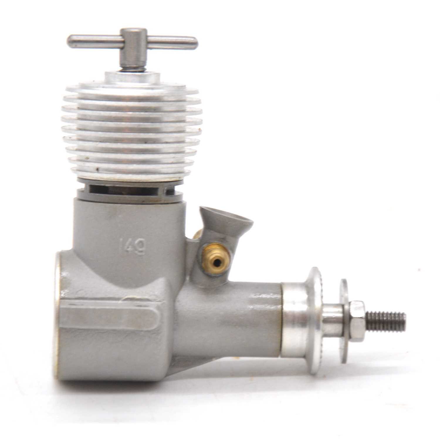 Lot 14 - Two Russian Elfin engines - 1.5cc diesels