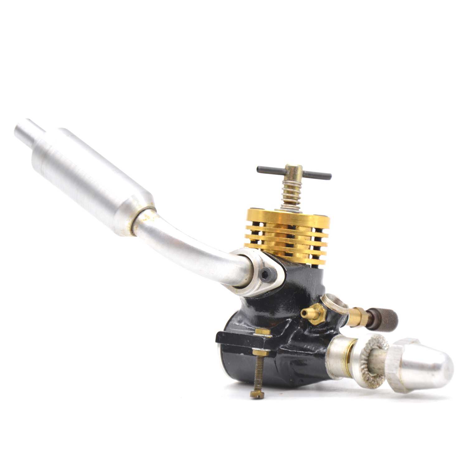 Lot 48 - McCoy 9 diesel engine, and a Philtech 1.5cc