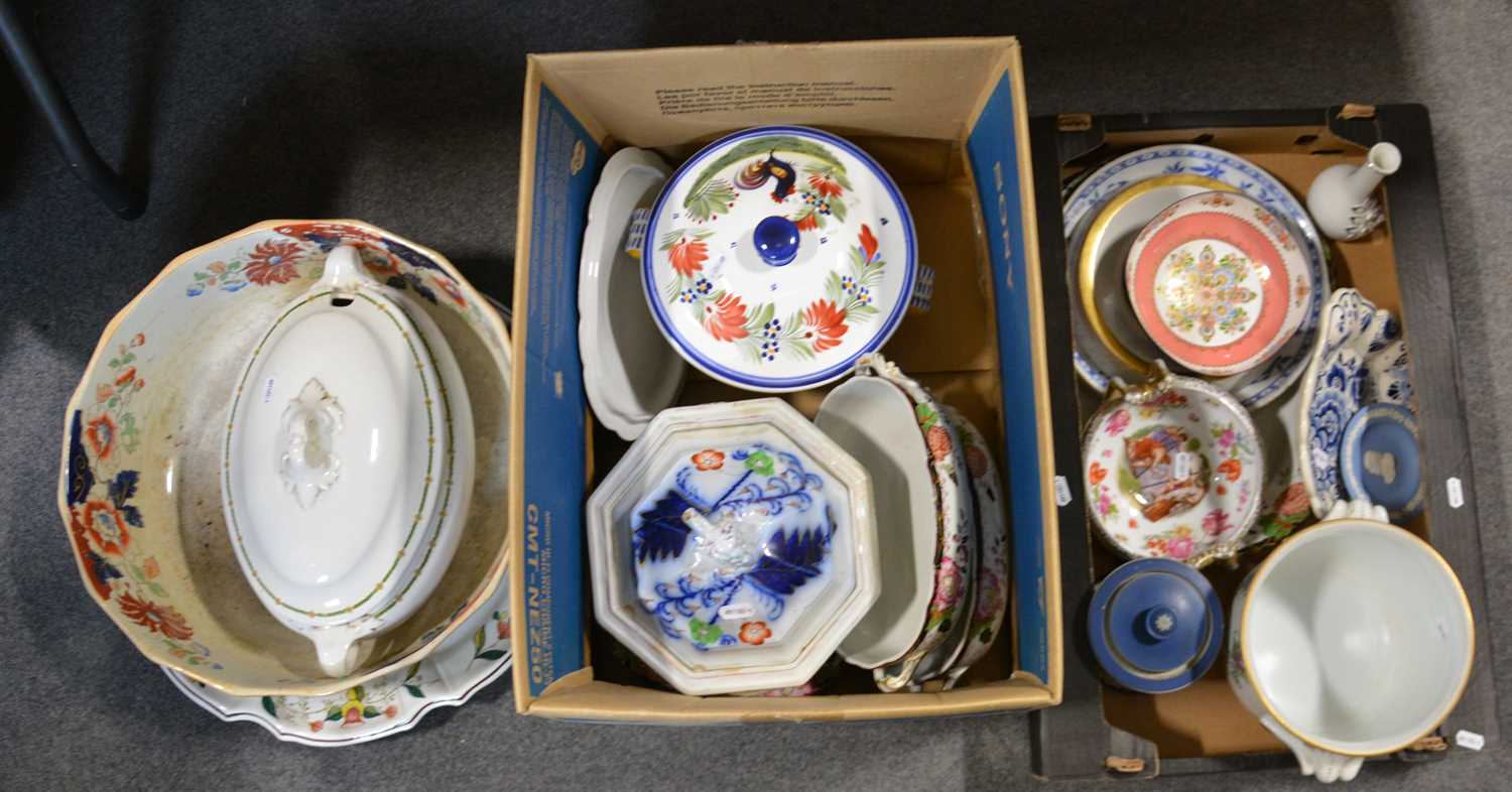 Lot 115 - Quantity of assorted tableware and