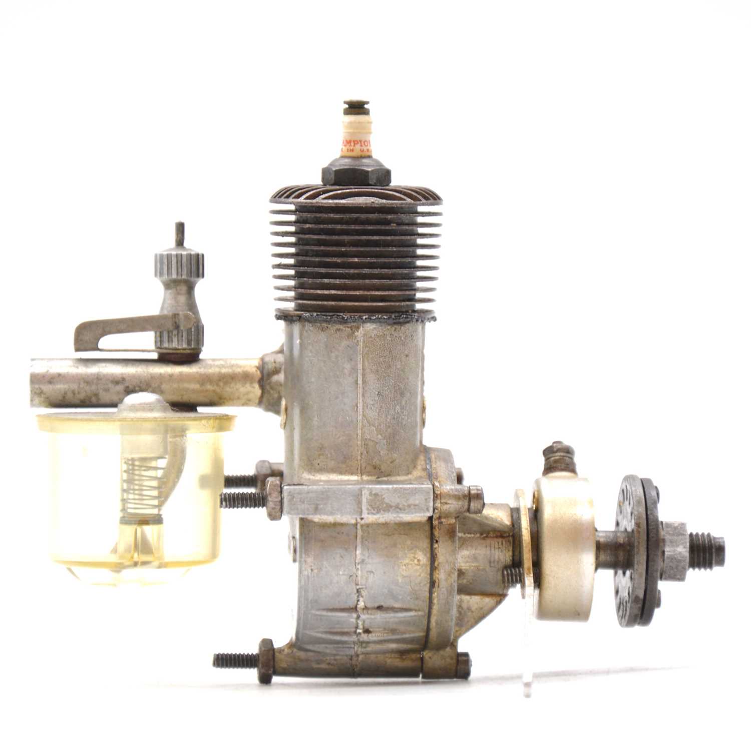 Lot 174 - Ohlsson & Rice, 19 3.2cc sparkie and a 23