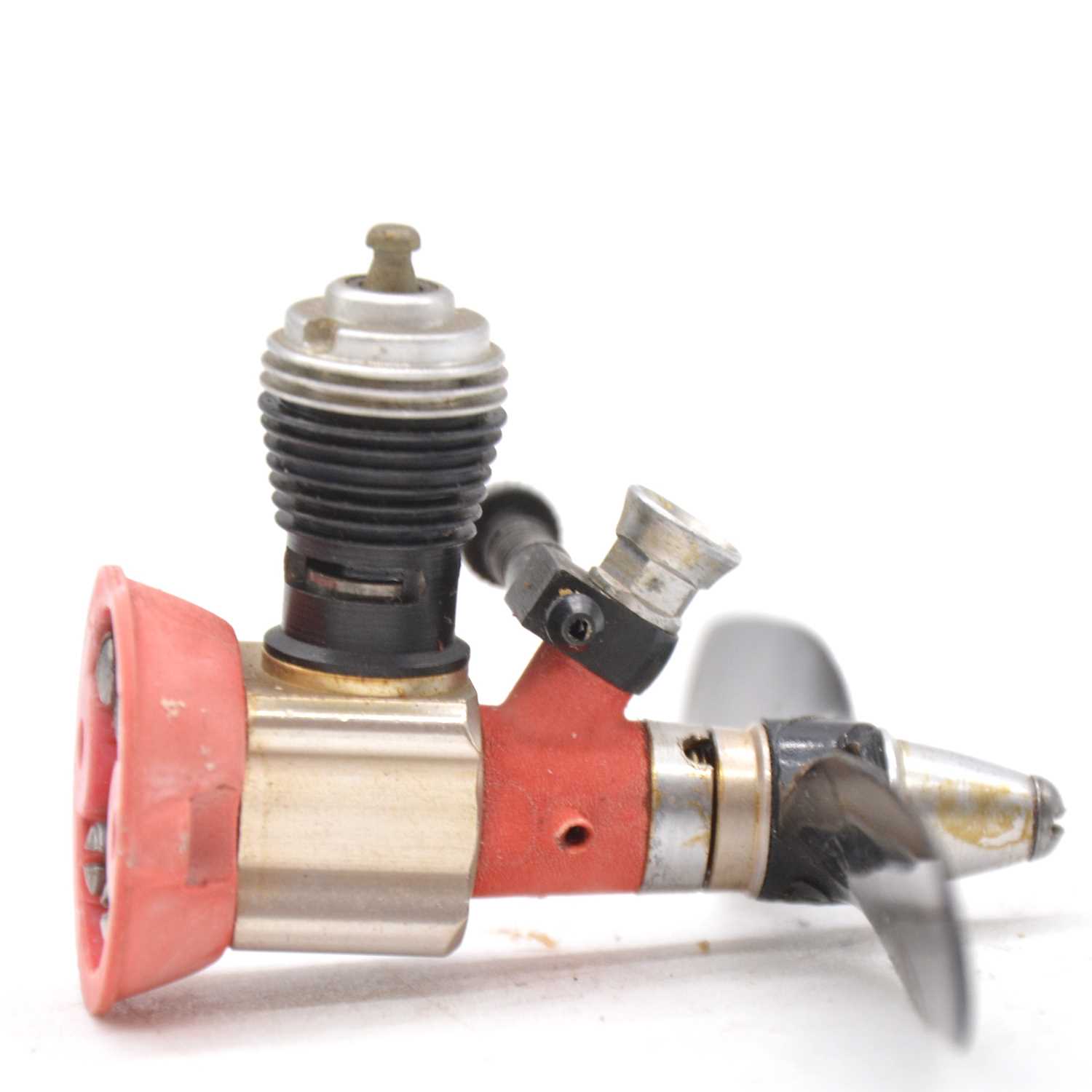 Lot 125 - Three Cox glow engines