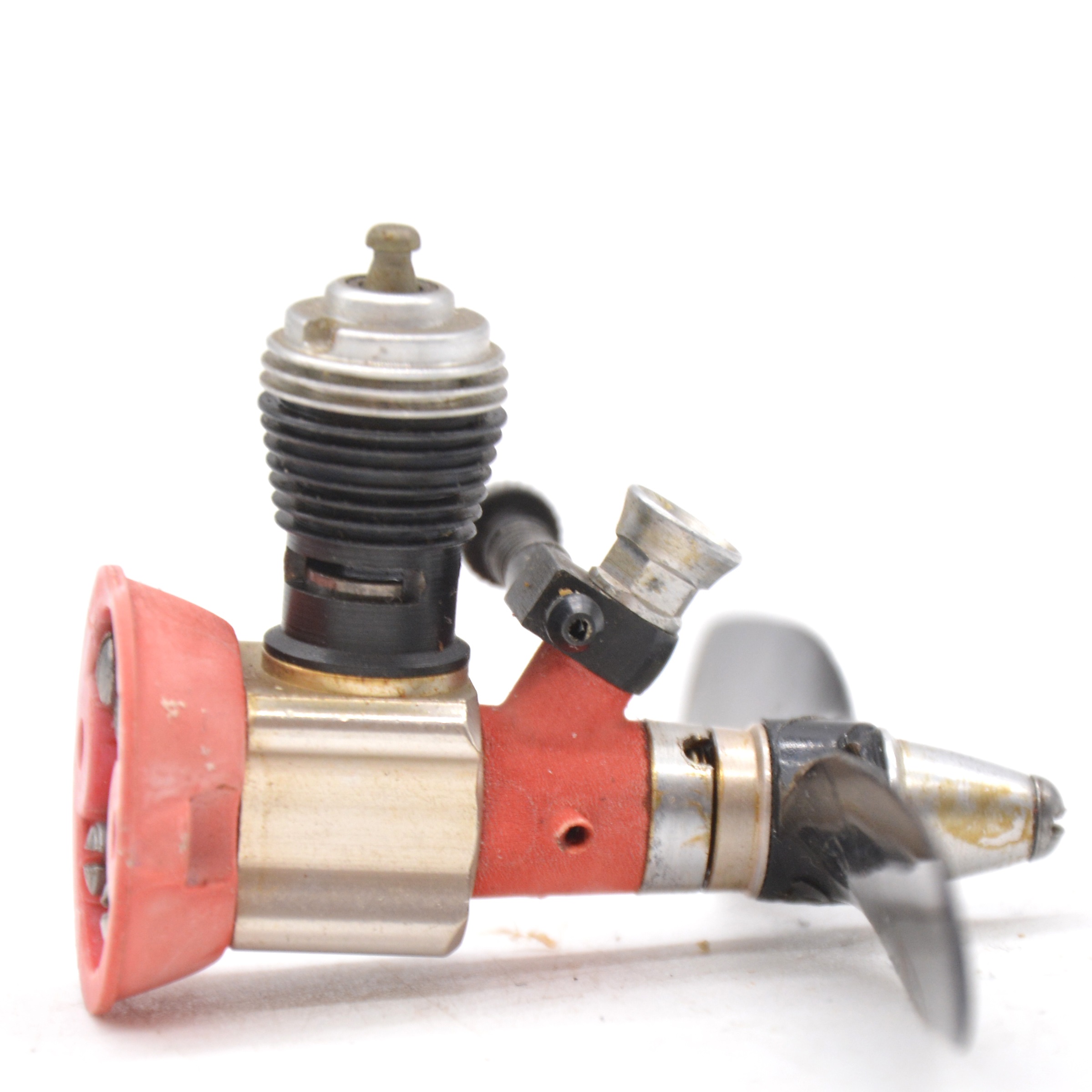 Lot 125 - Three Cox glow engines