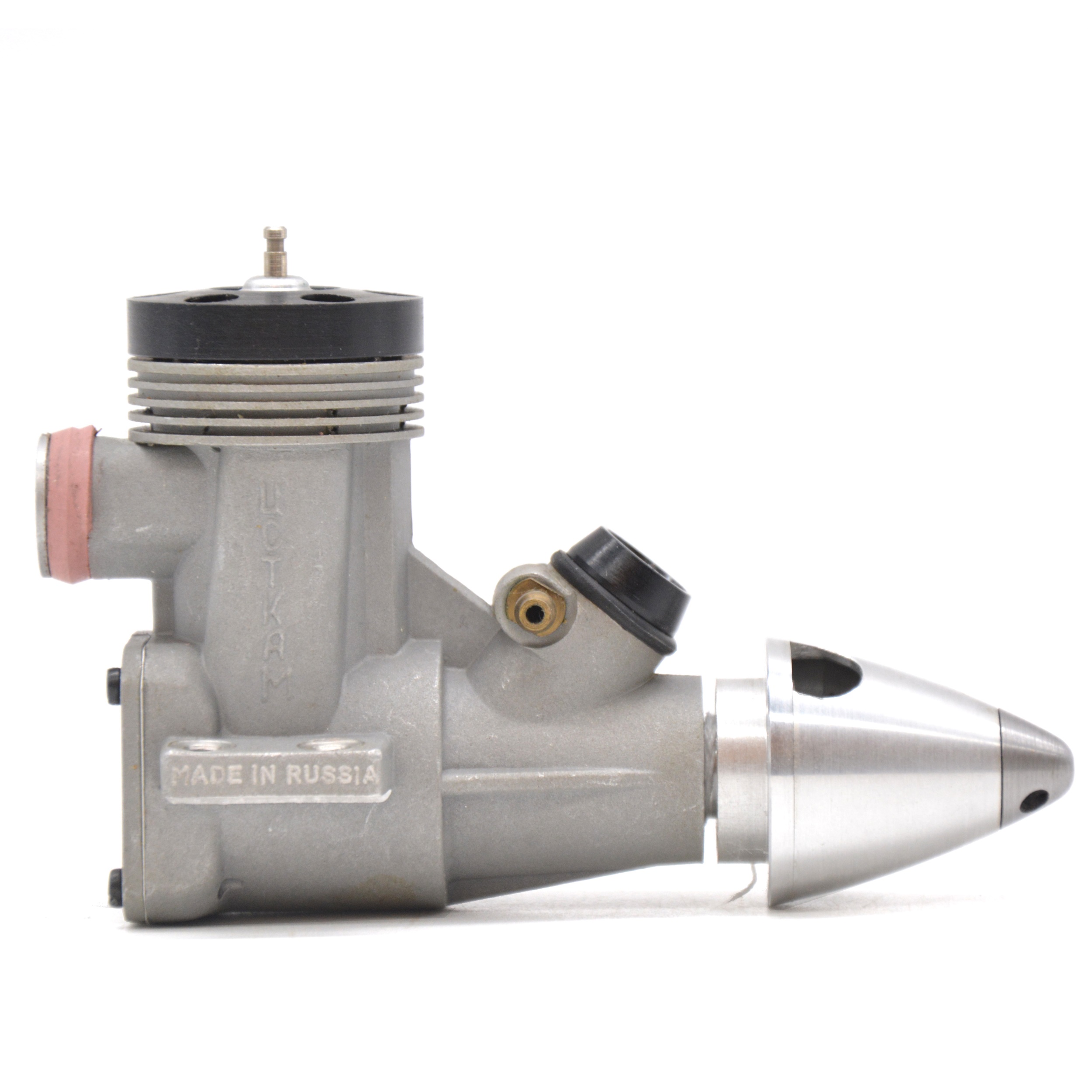 Lot 82 - Three Russian MDS 2.5cc glow engines