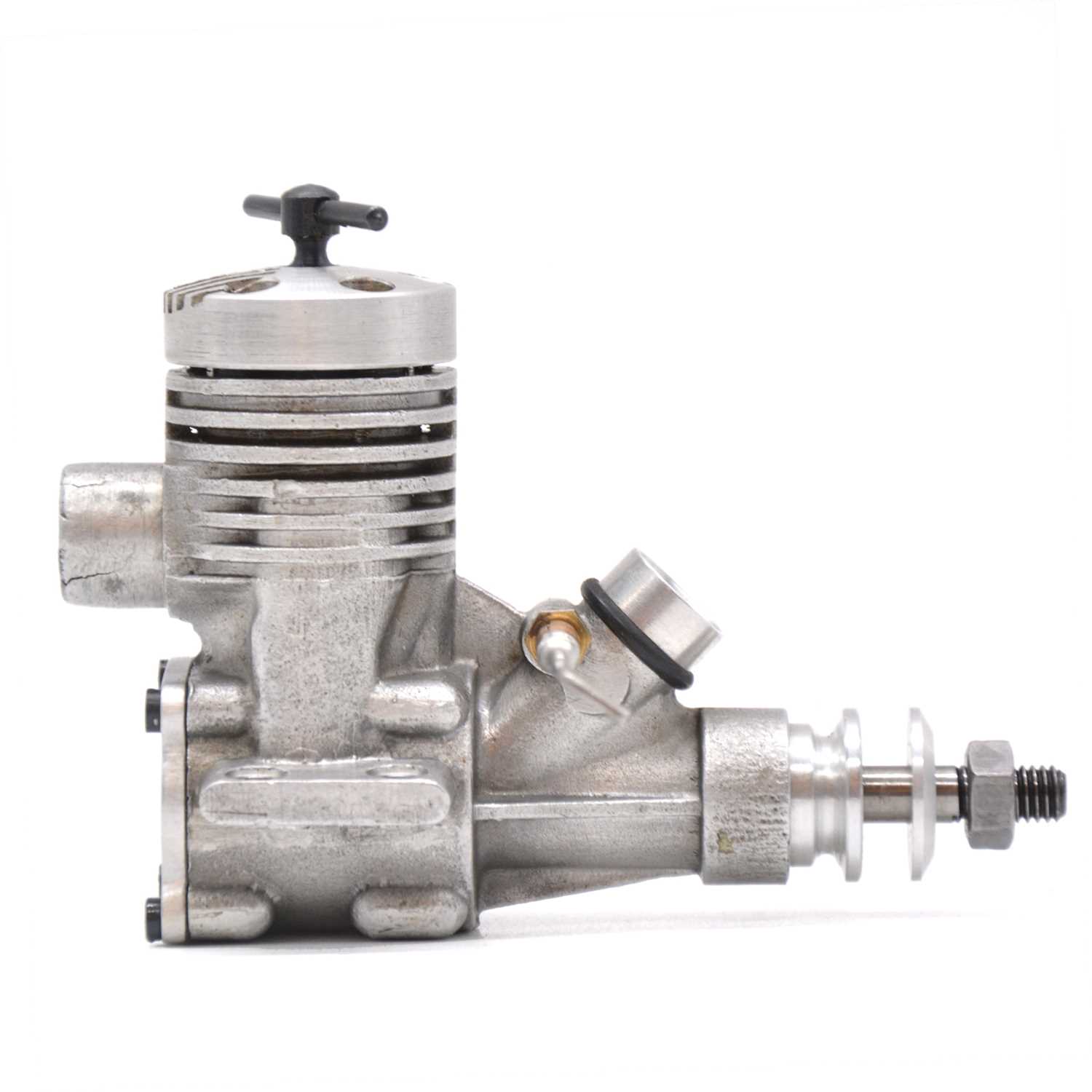 Lot 346 - Two MVVS diesel engines