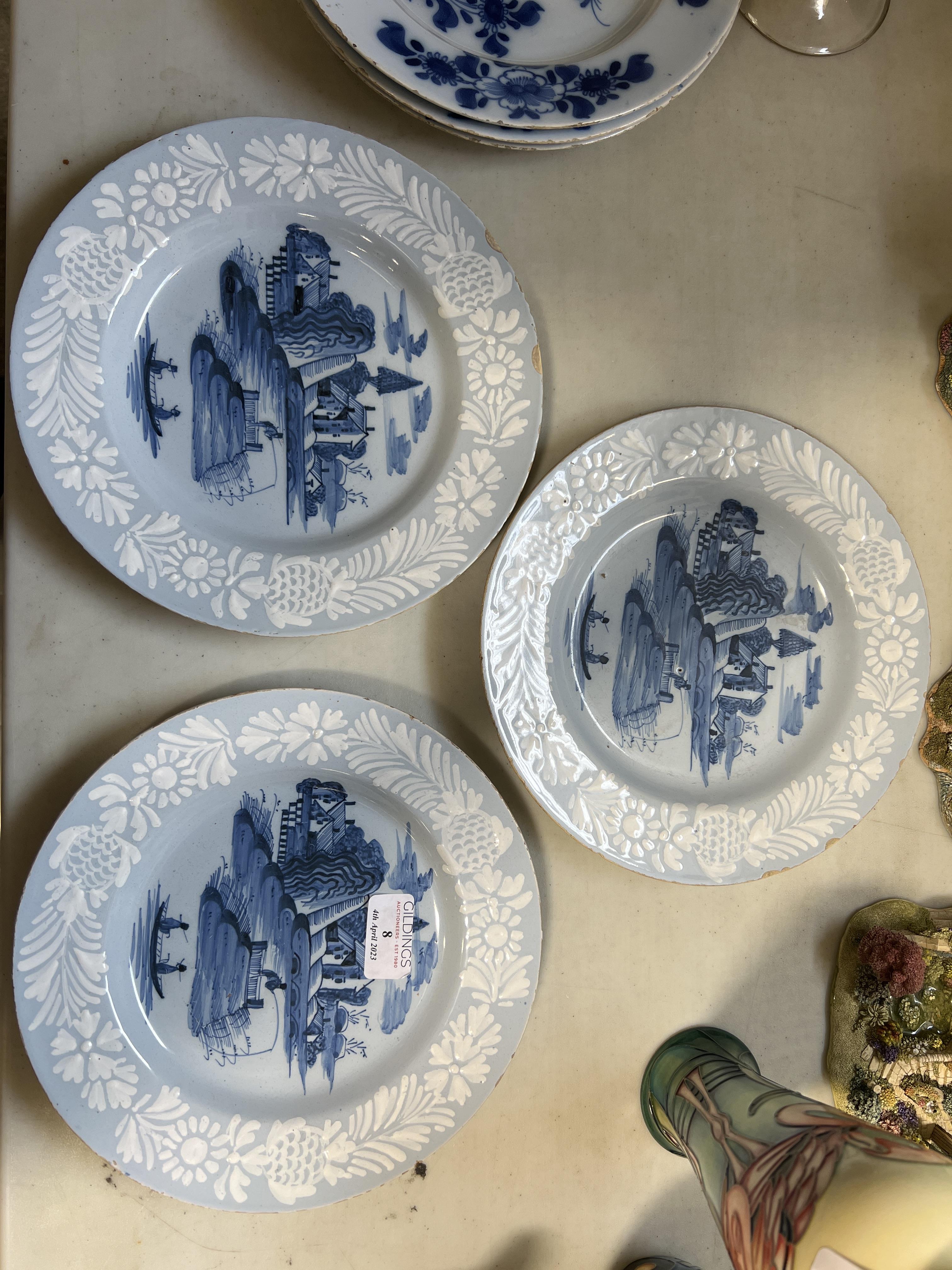 Lot 8 - Two sets of three Dutch Delft plates