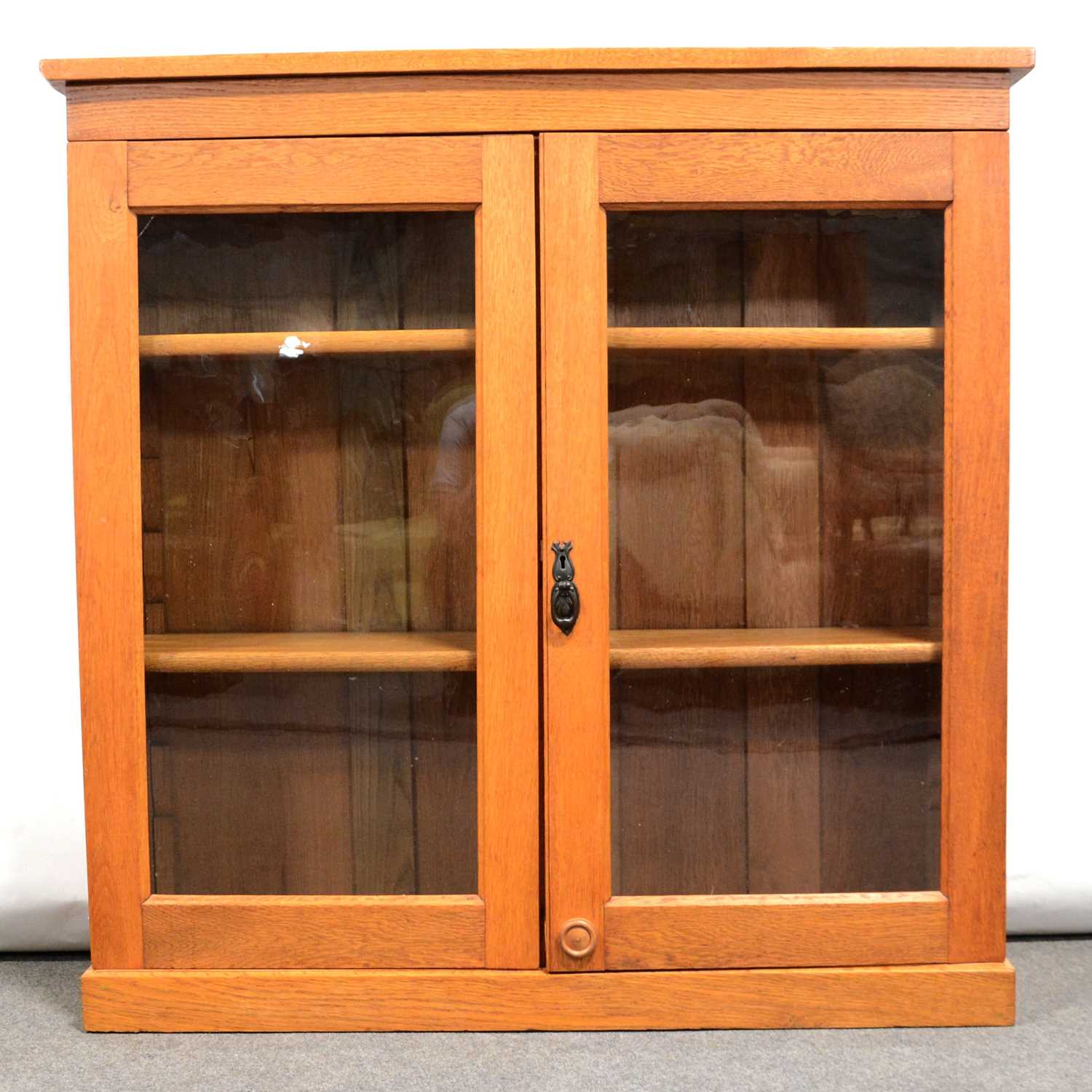 Lot 489 - Modern light oak bookcase,