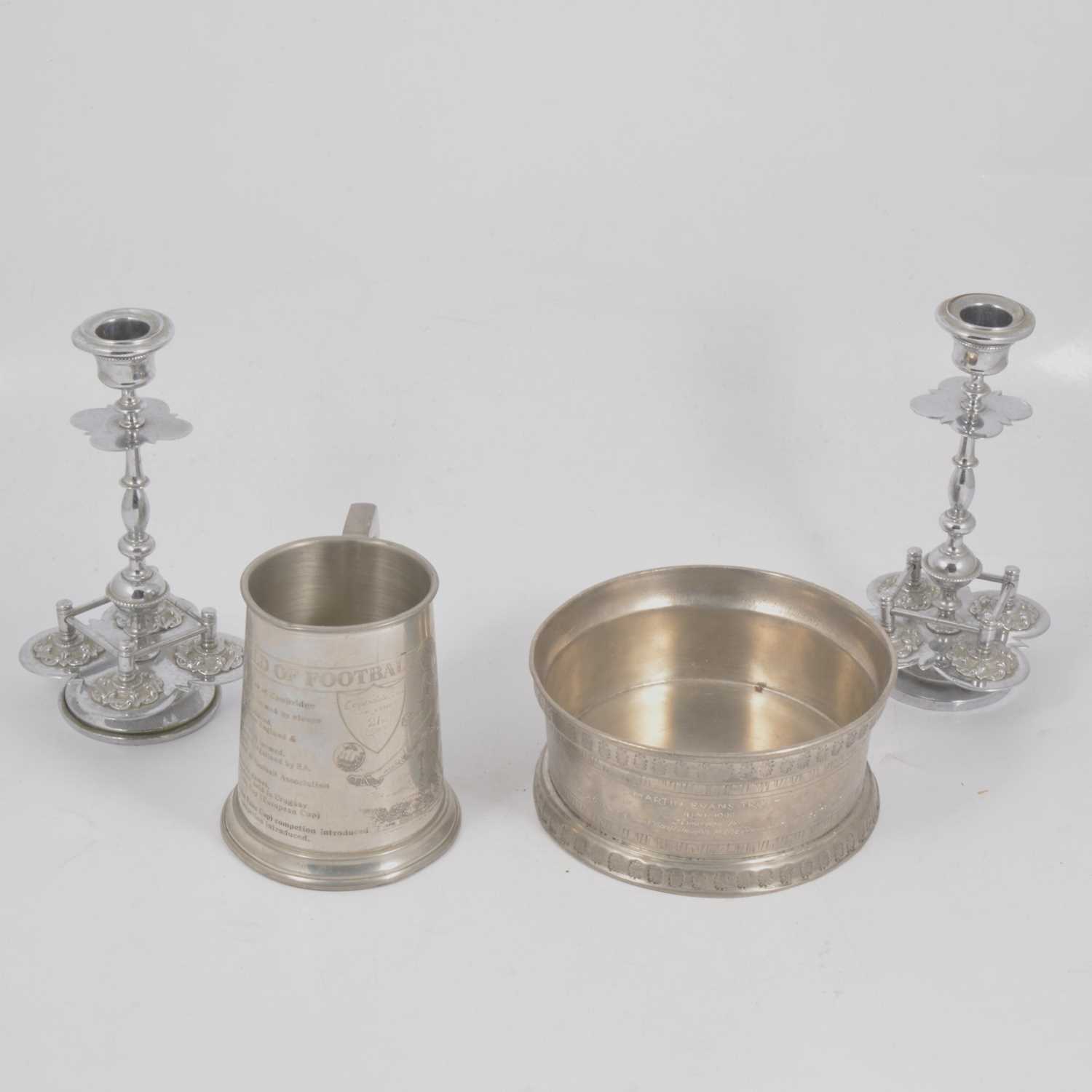Lot 139 - Large collection of metalware,
