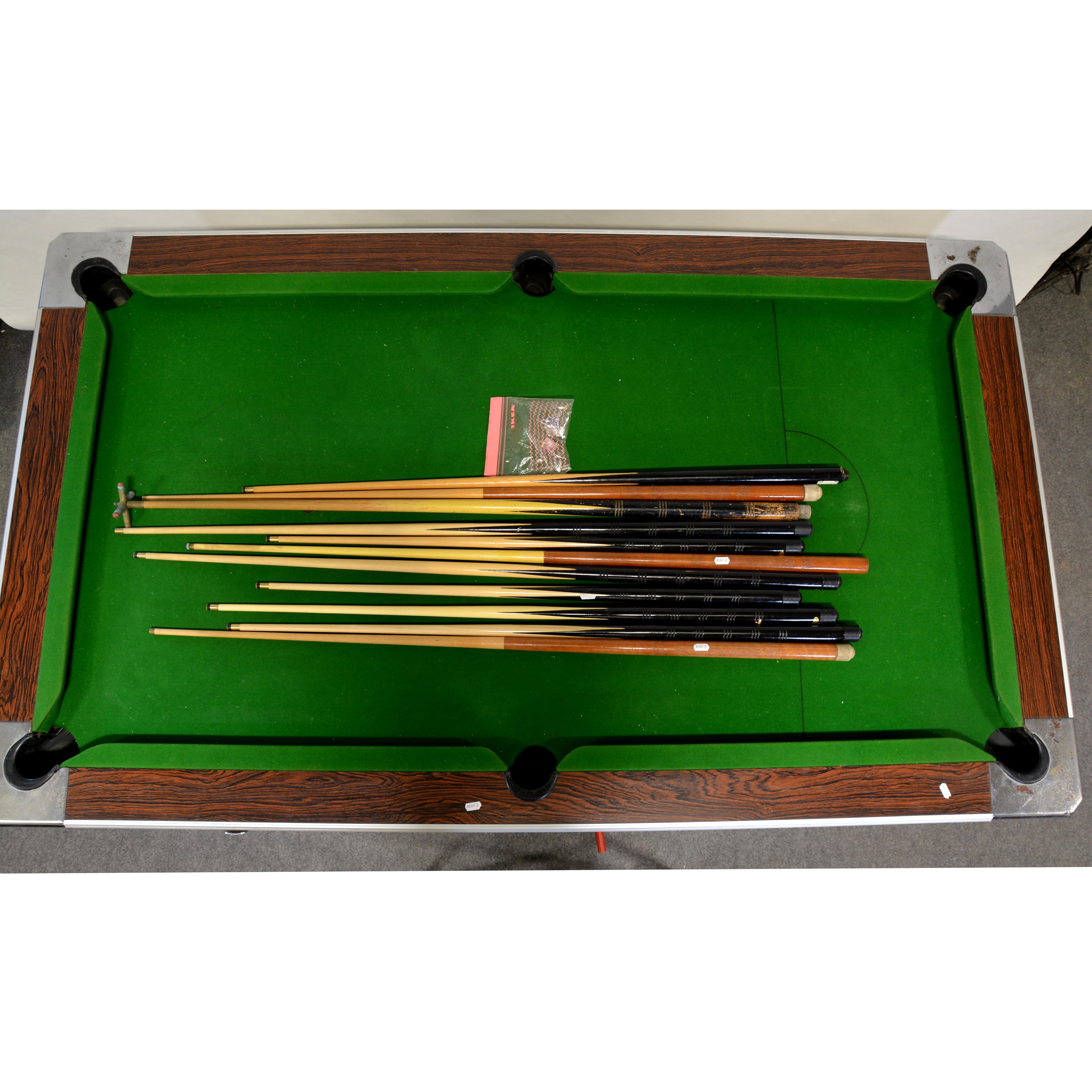 Lot 391 - Pub pool table,