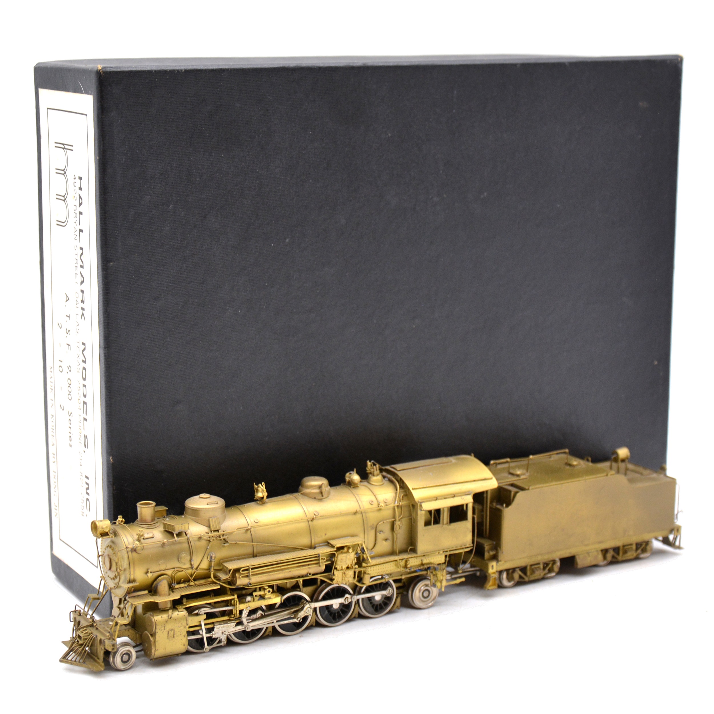 Lot 87 - Hallmark Models HO gauge steam locomotive and