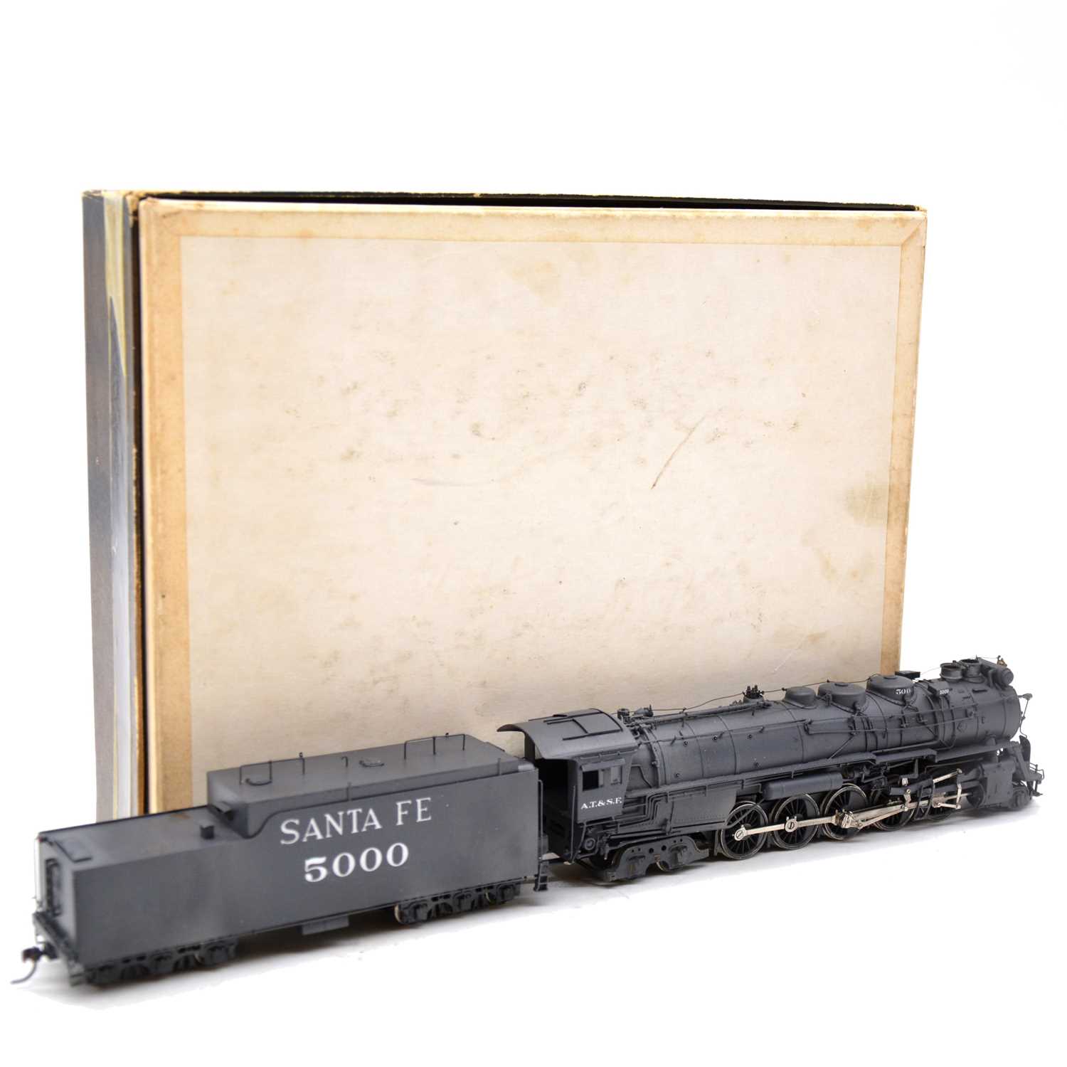 Lot 62 - Hallmark Models HO gauge steam locomotive and