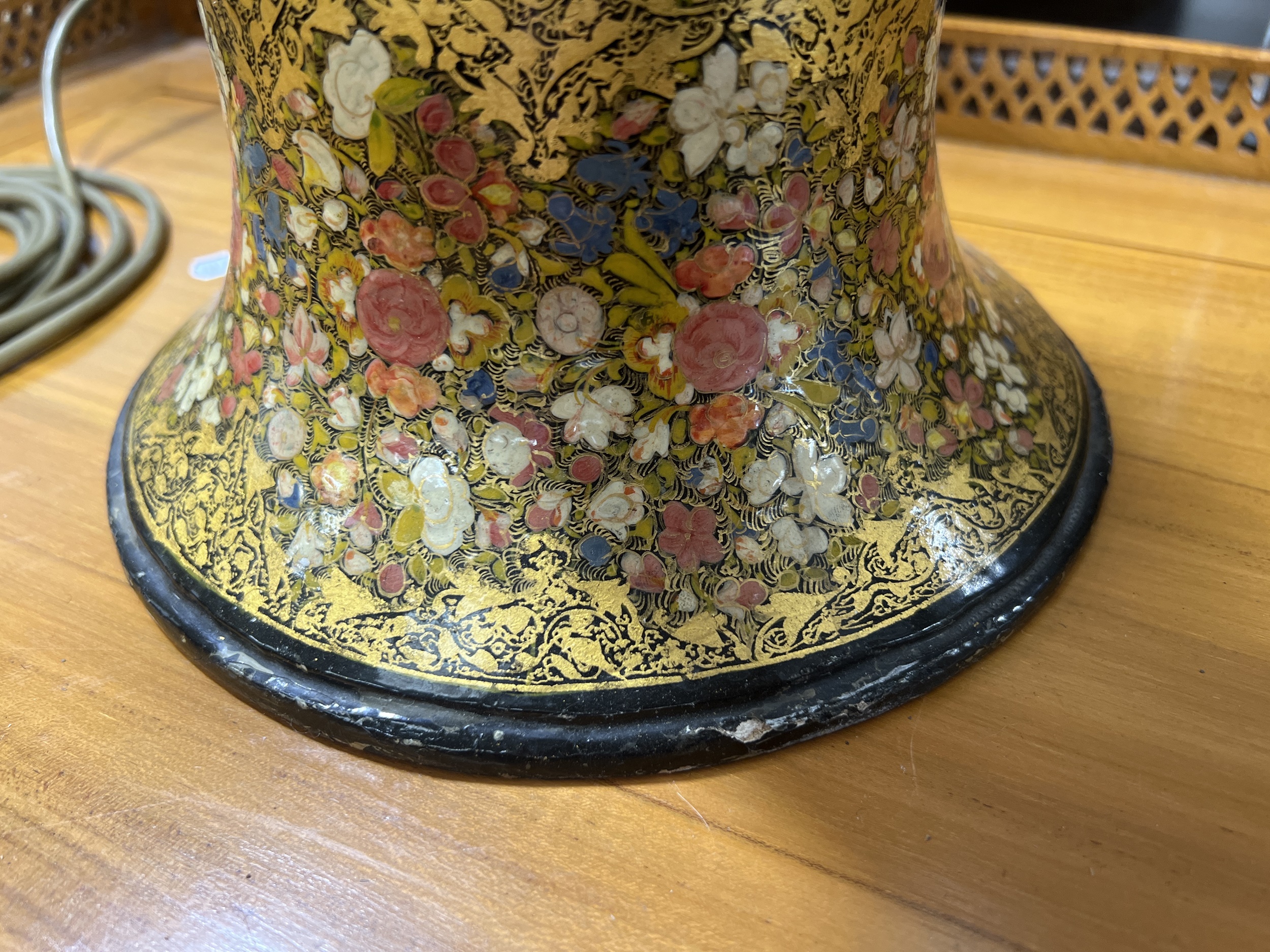 Lot 408 - Indian paper mache table lamp,