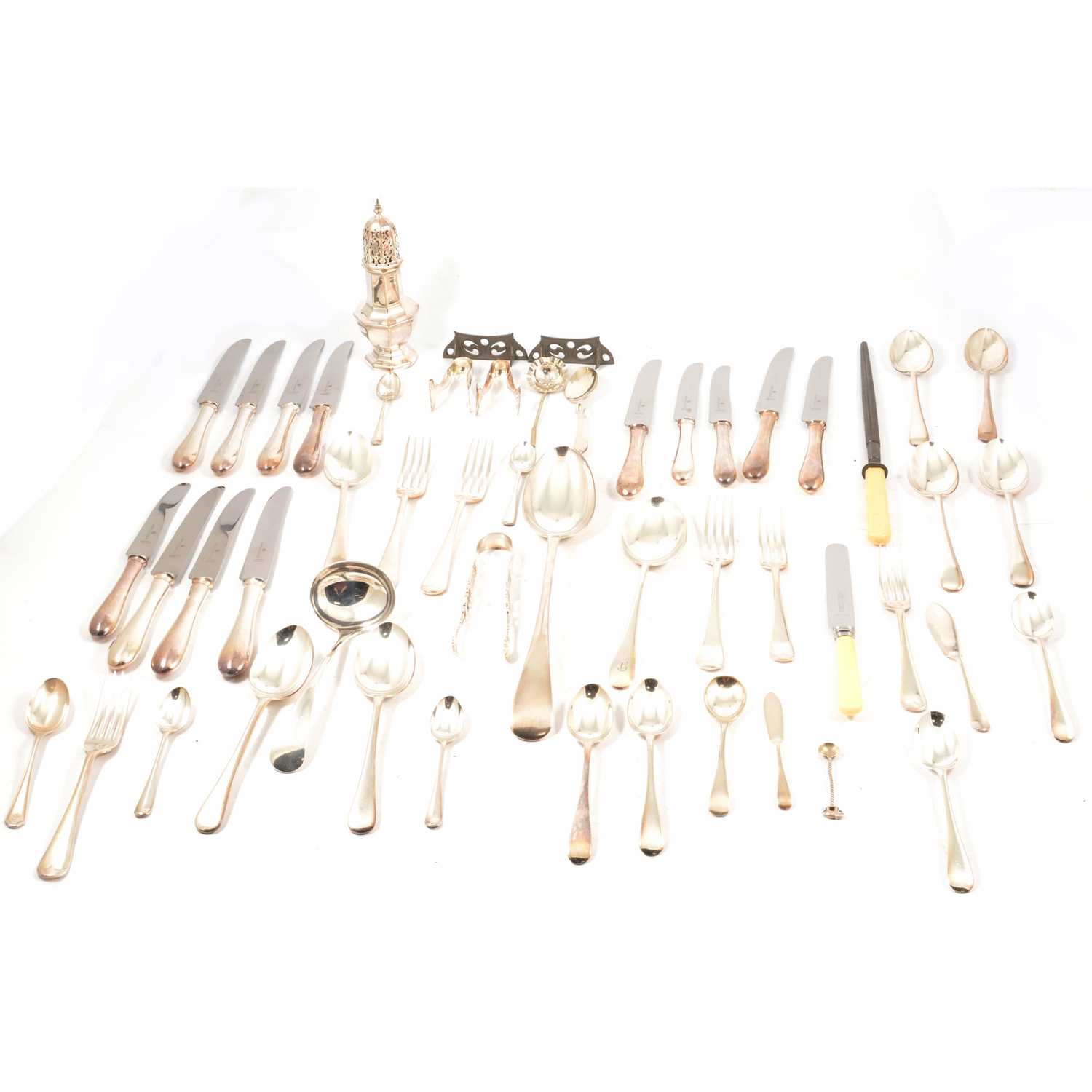 Lot 279 - Collection of cutlery