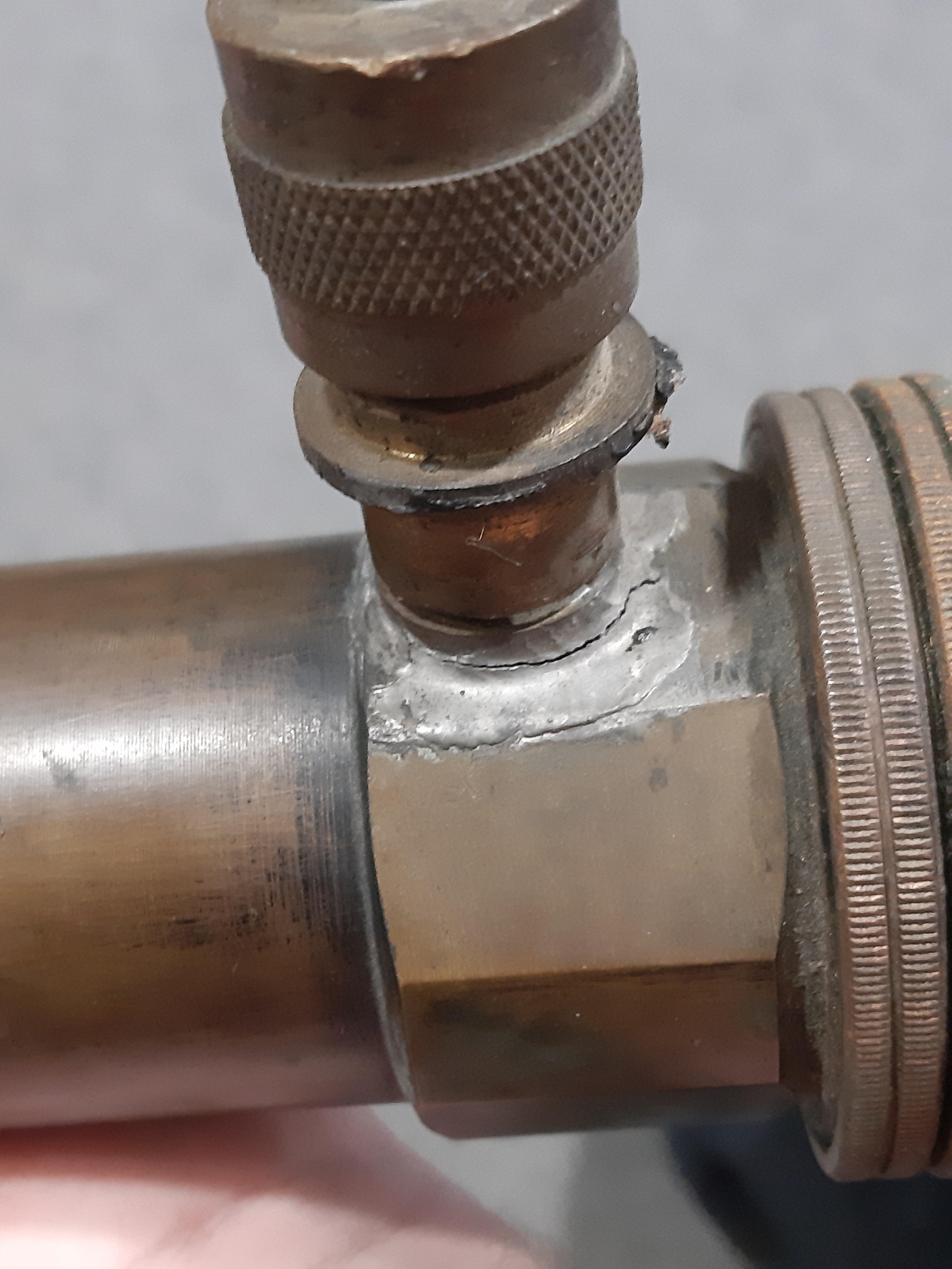 Lot 123 - US Navy gun-sight telescope,