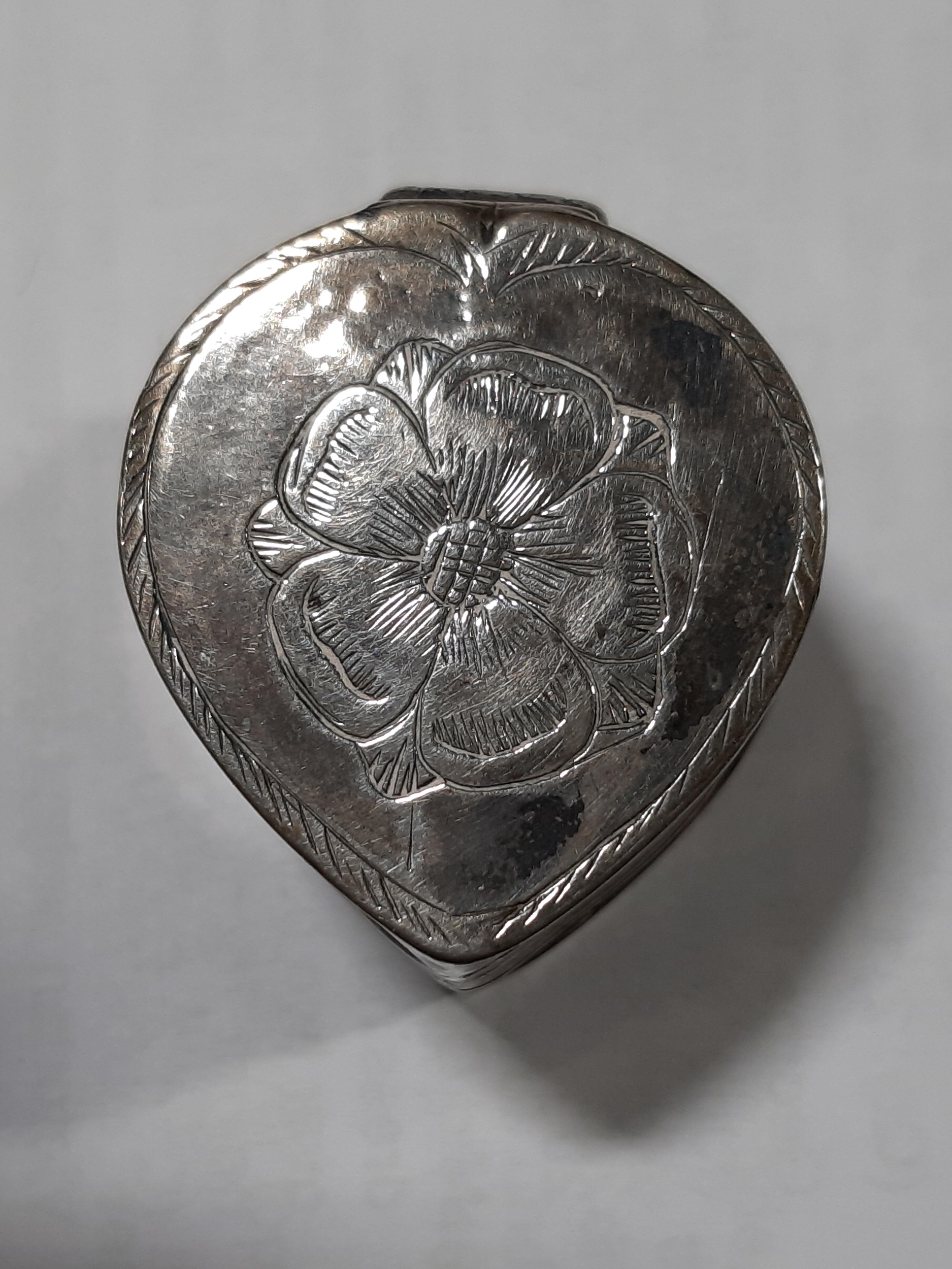 Lot 237 - Silver nutmeg grater,