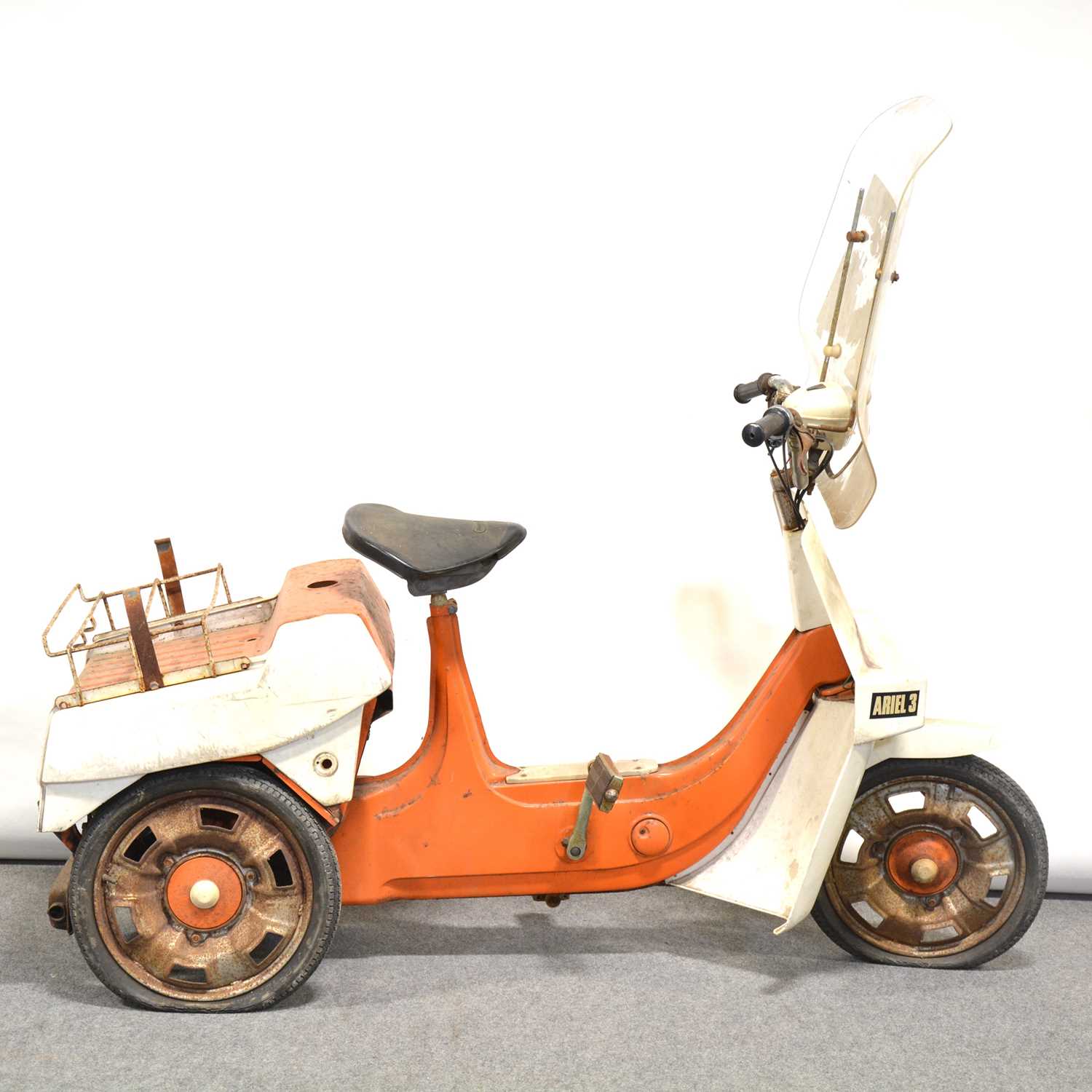 Lot 539 - BSA Ariel 3 moped, 1971, YKA30J – a