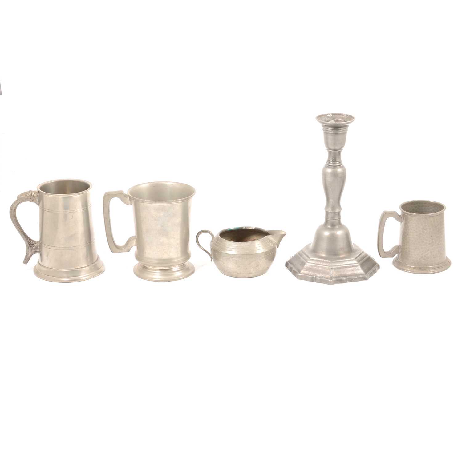 Lot 67 - Quantity of pewter tankards and other