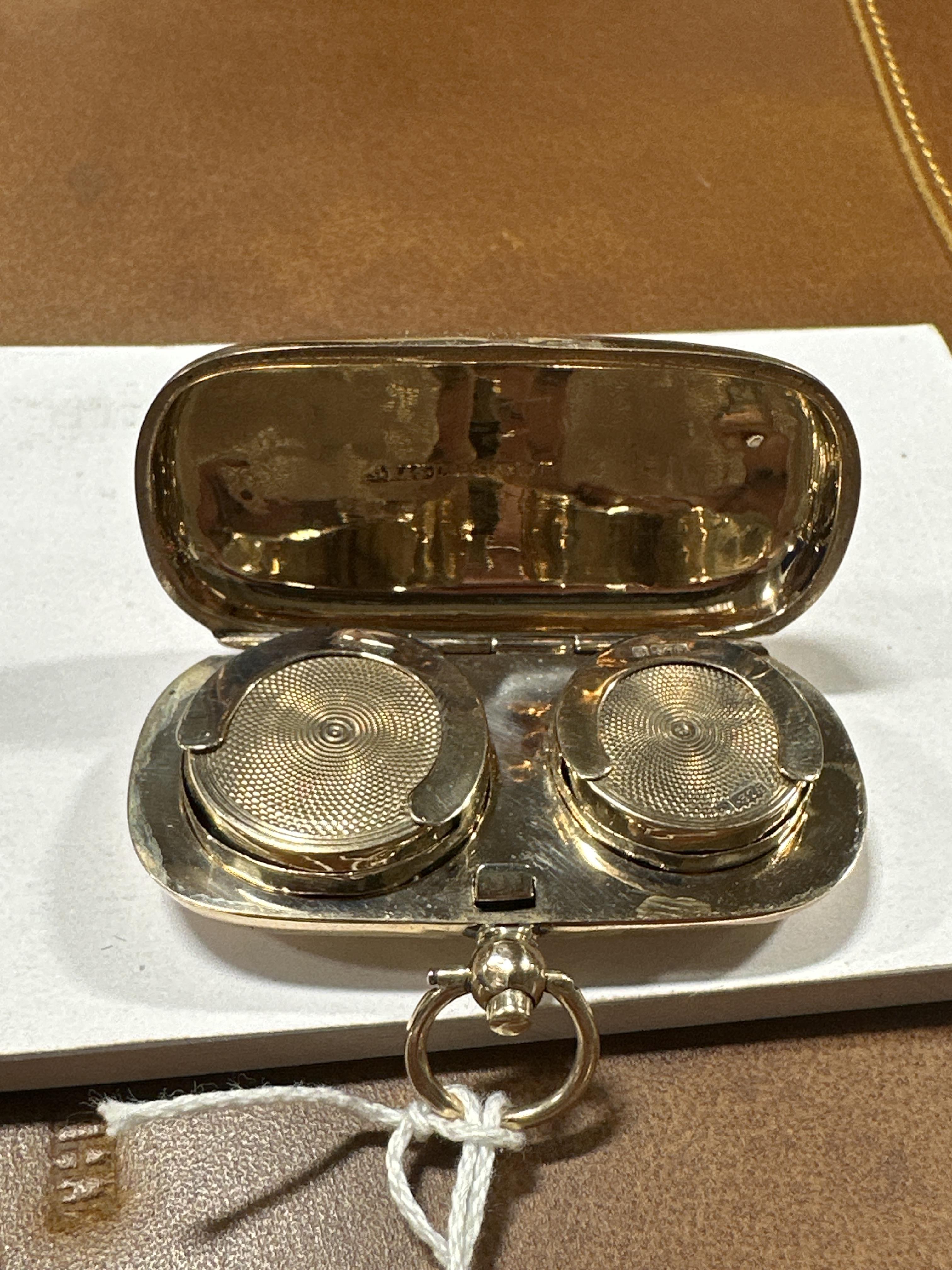 Lot 296 - Edward VII 9ct gold Sovereign and half