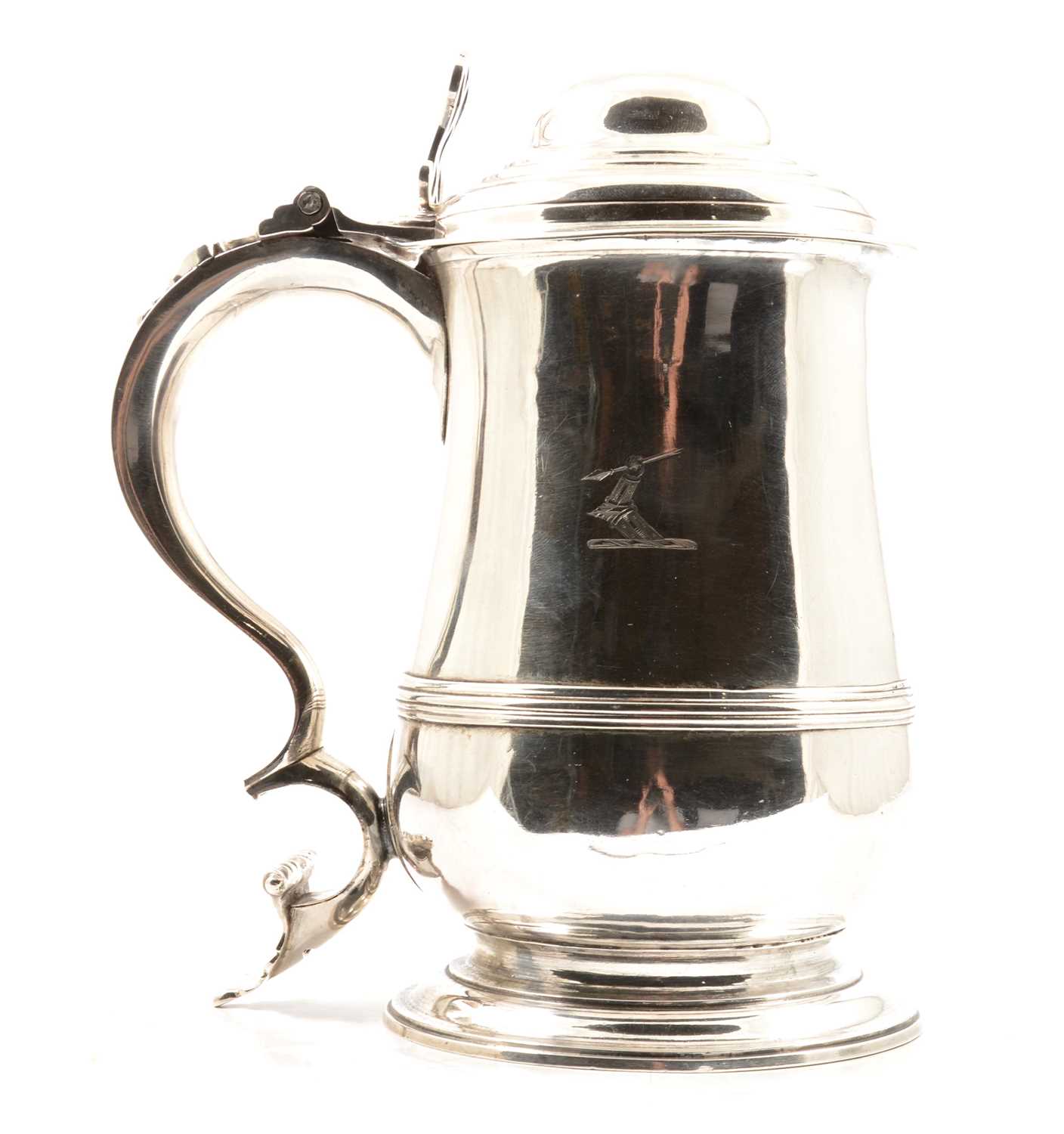 Lot 388 - George III silver tankard,