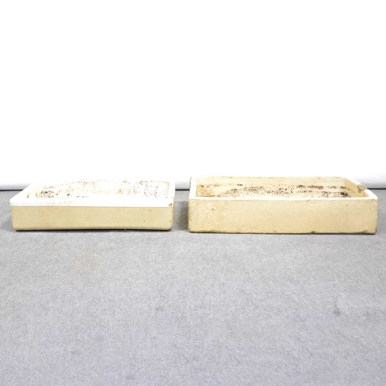 Lot 423 - Two glazed Belfast sinks,