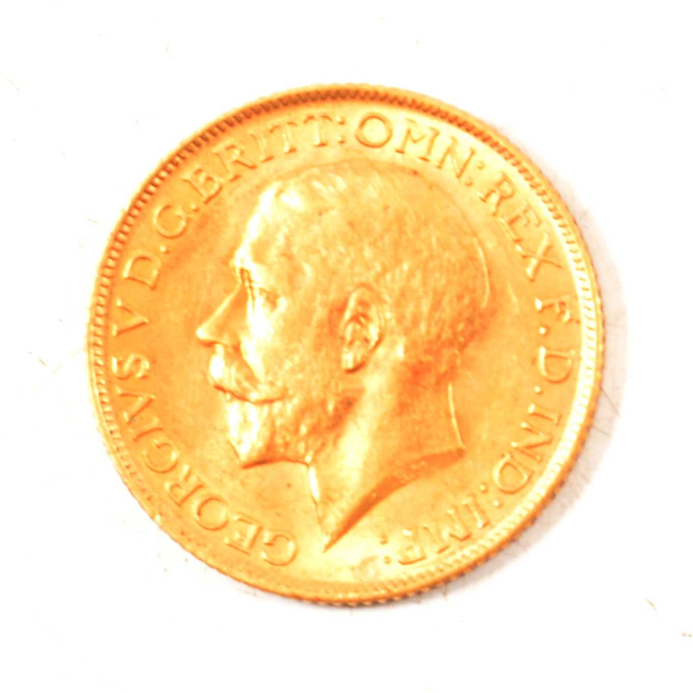 Lot 311 - A Gold Full Sovereign Coin, George V 1912.