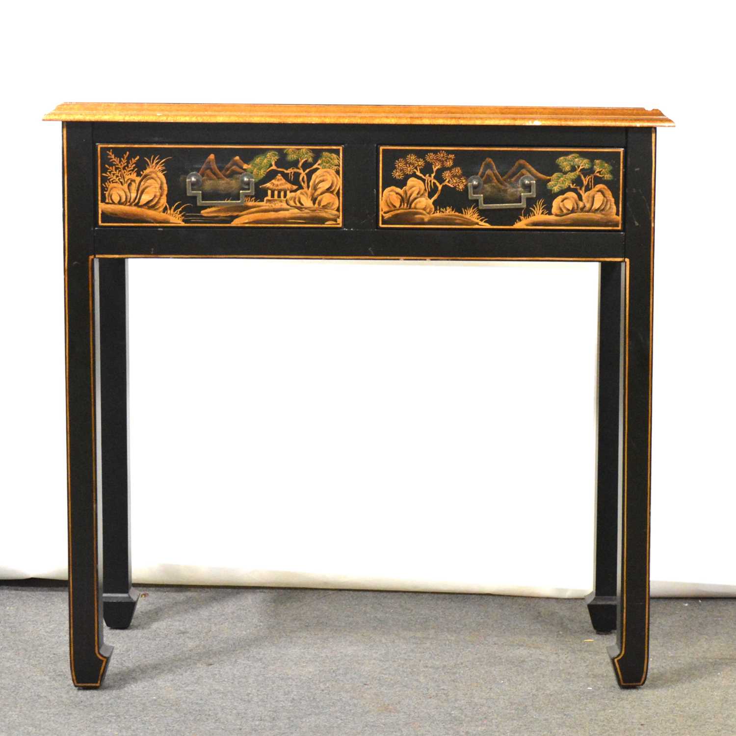 Lot 350 - Chinese style "Chinoiserie" painted side