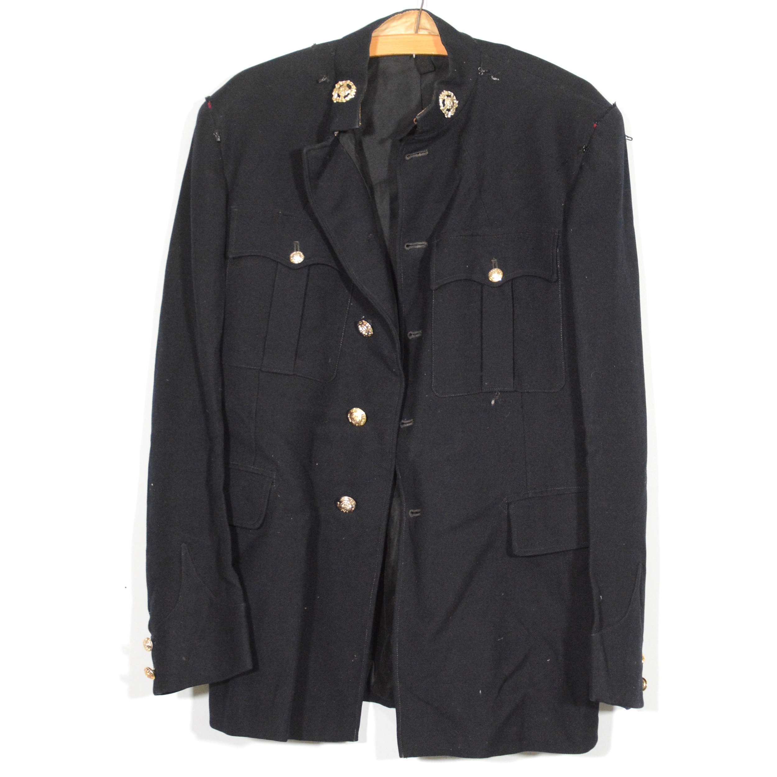 Lot 148 - Canadian Legion of Frontiersmen uniform,
