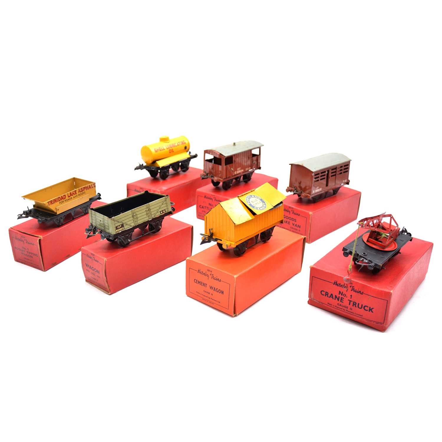 Lot 230 - Seven Hornby O gauge wagons, some missing