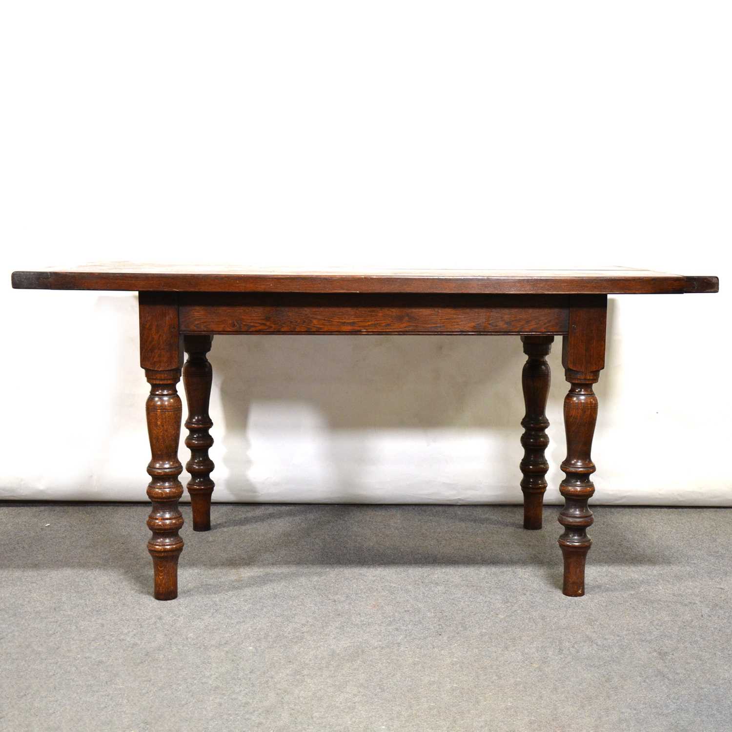 Lot 554 - Haselbech oak dining table,