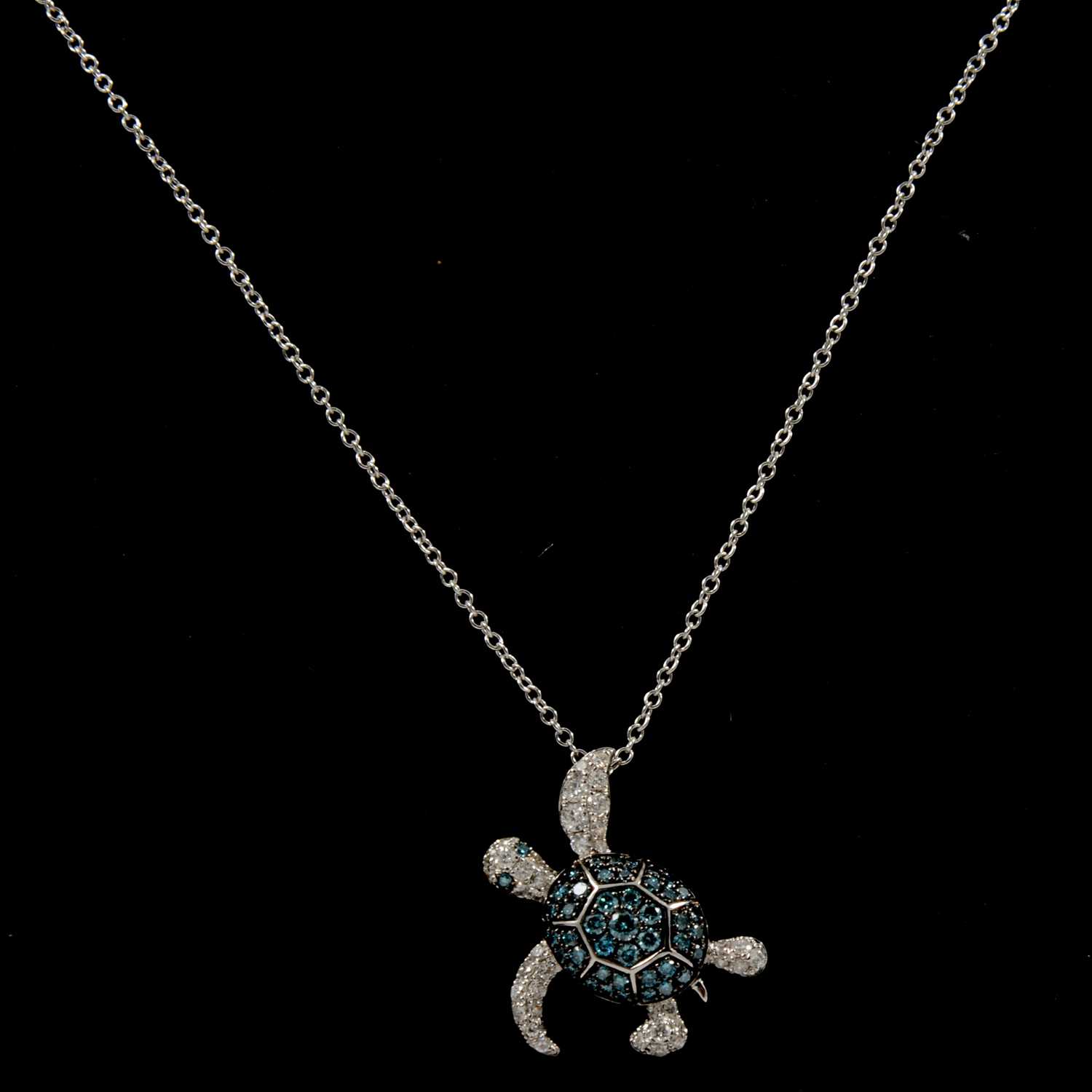 Lot 213 - Effy - a Turtle design white metal, diamond