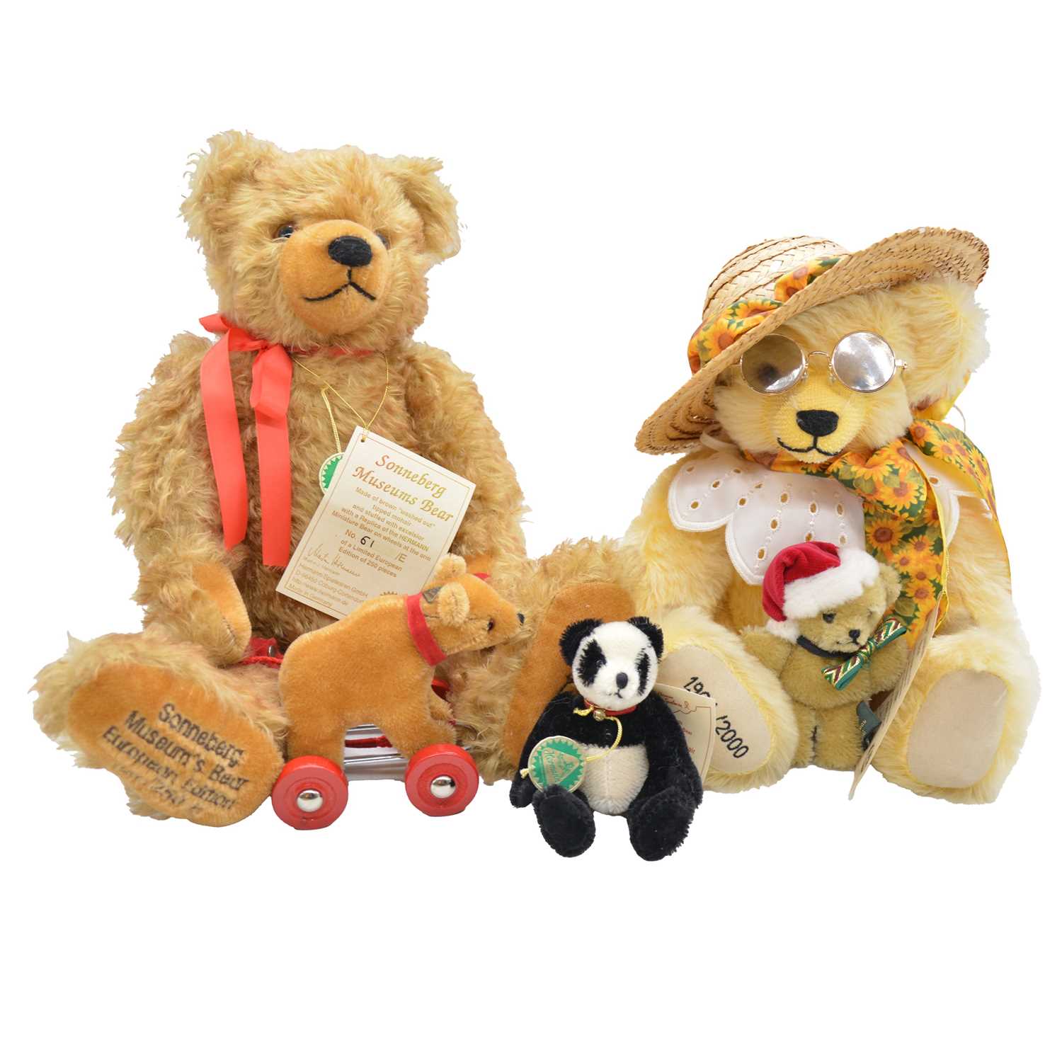 Lot 286 - Four Hermann teddy bears