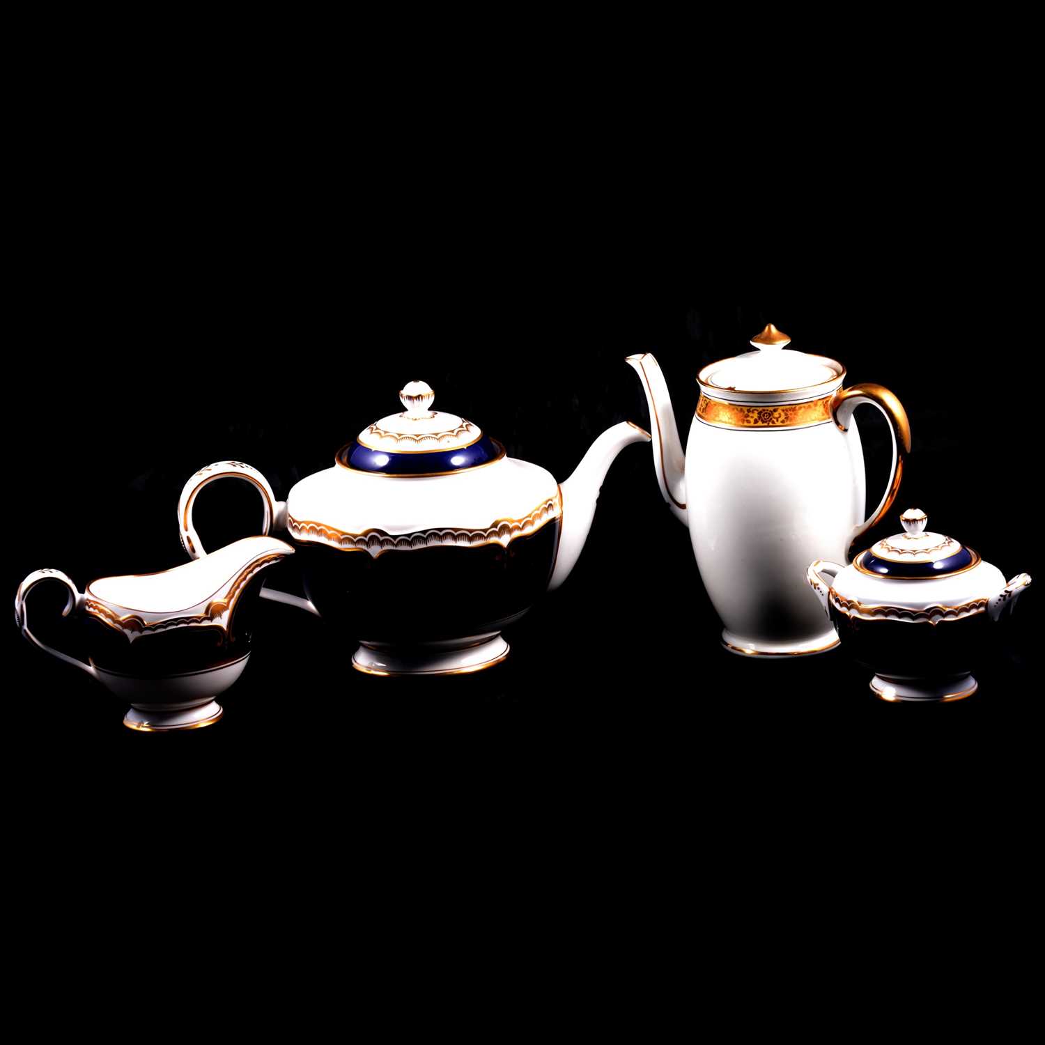 Lot 93 - Royal Worcester 'Diplomat' pattern tea