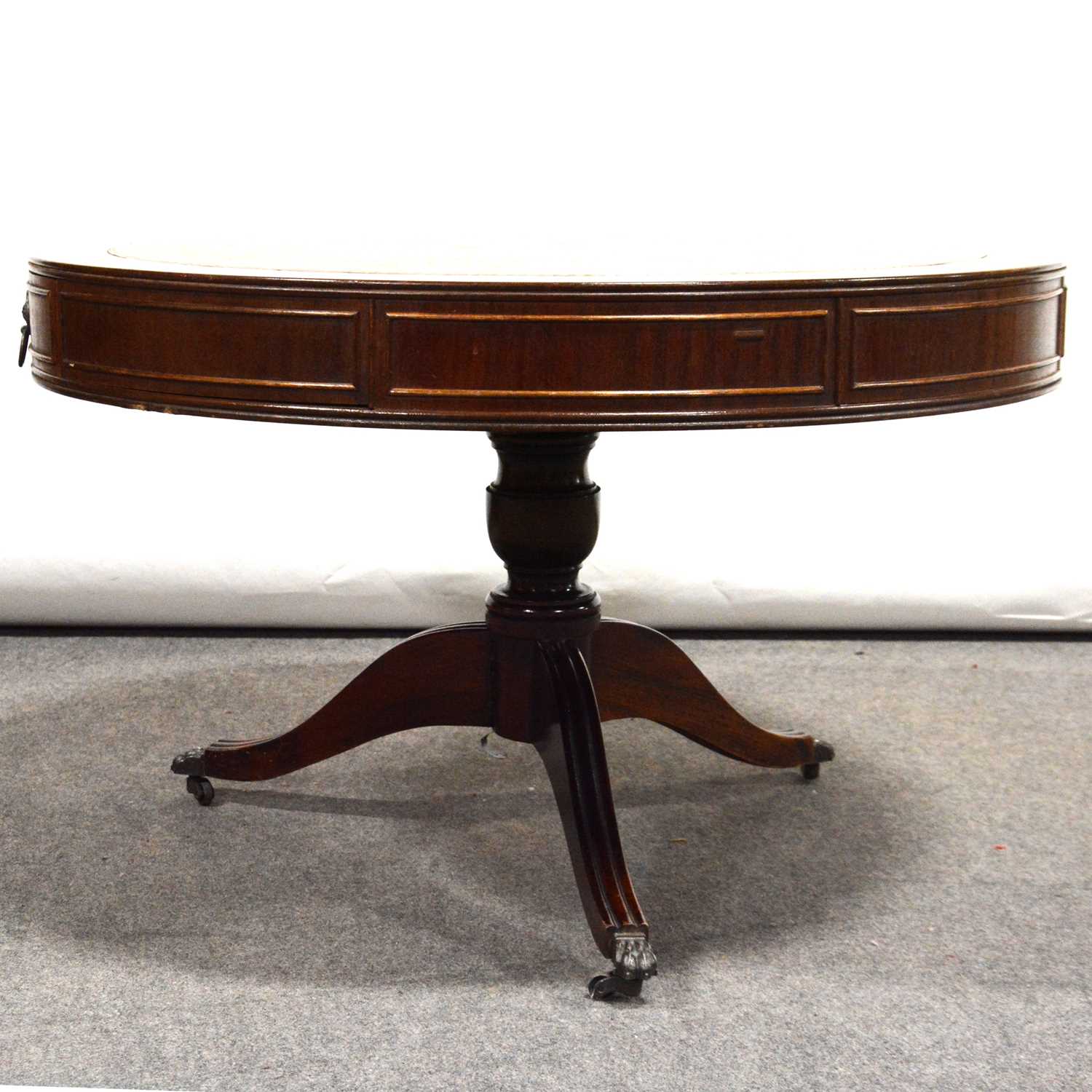 Lot 338 - Reproduction mahogany coffee table,