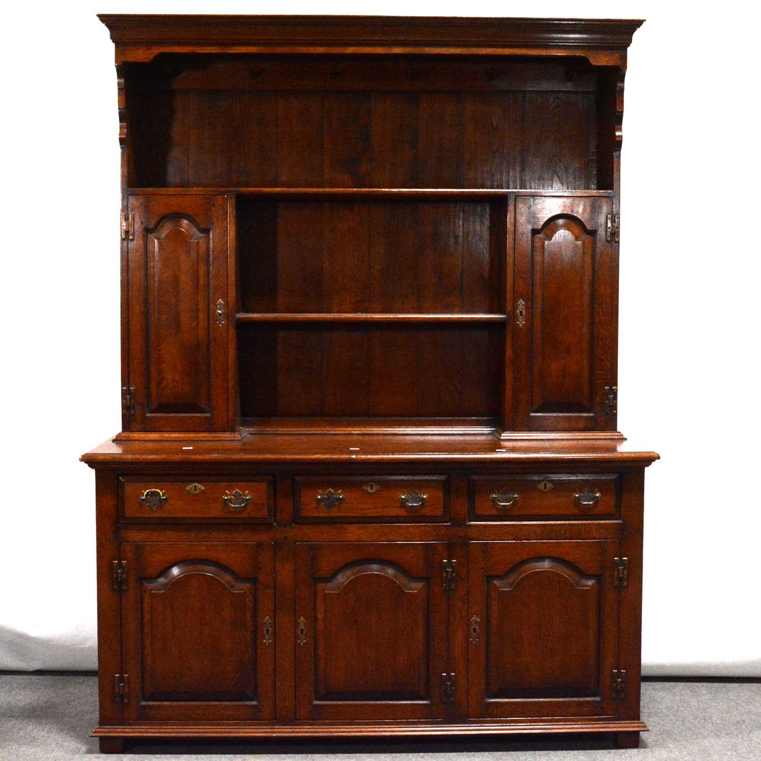 Lot 456 - Haselbech Oak dresser,