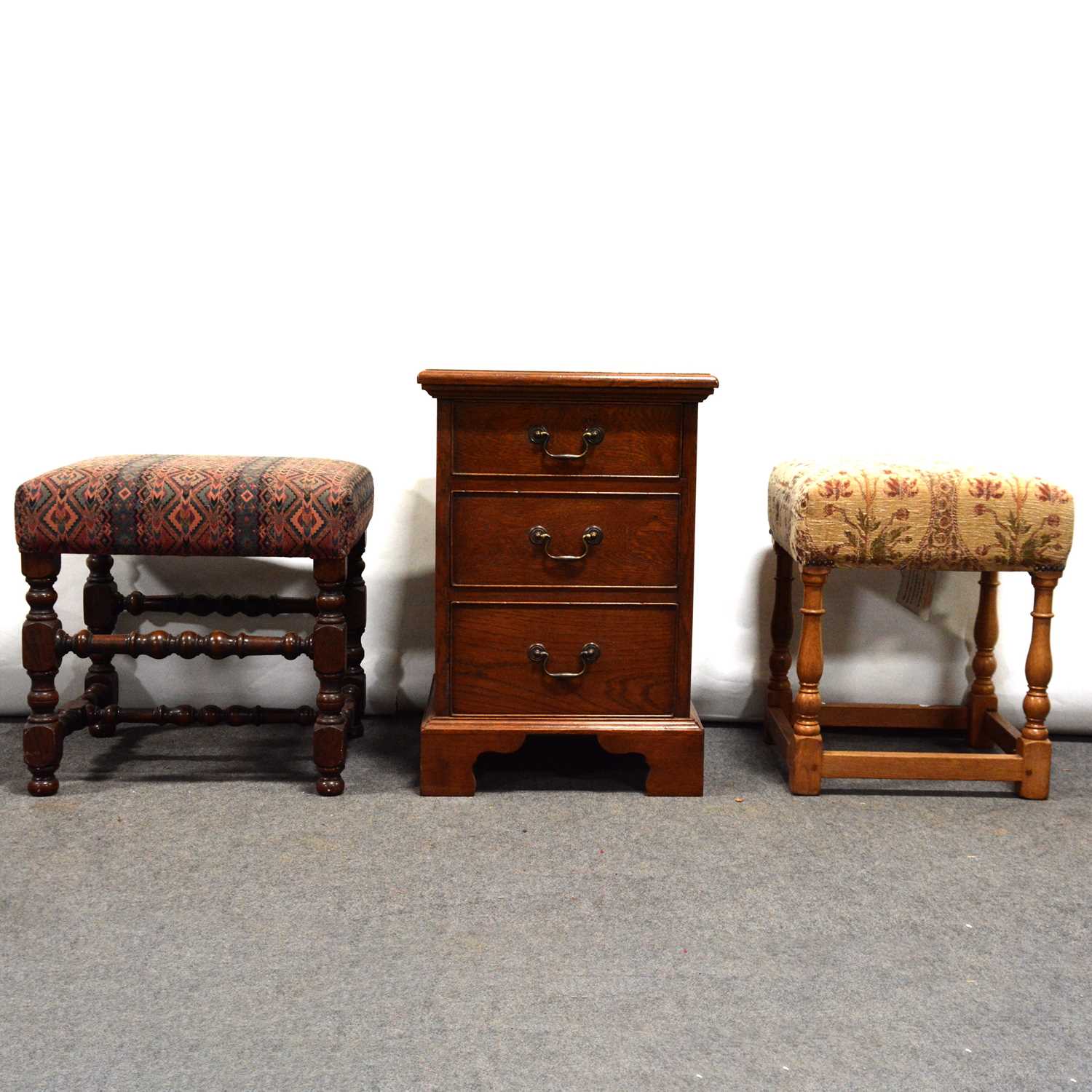 Lot 334 - Haselbech Oak, a honeyed oak bedside table
