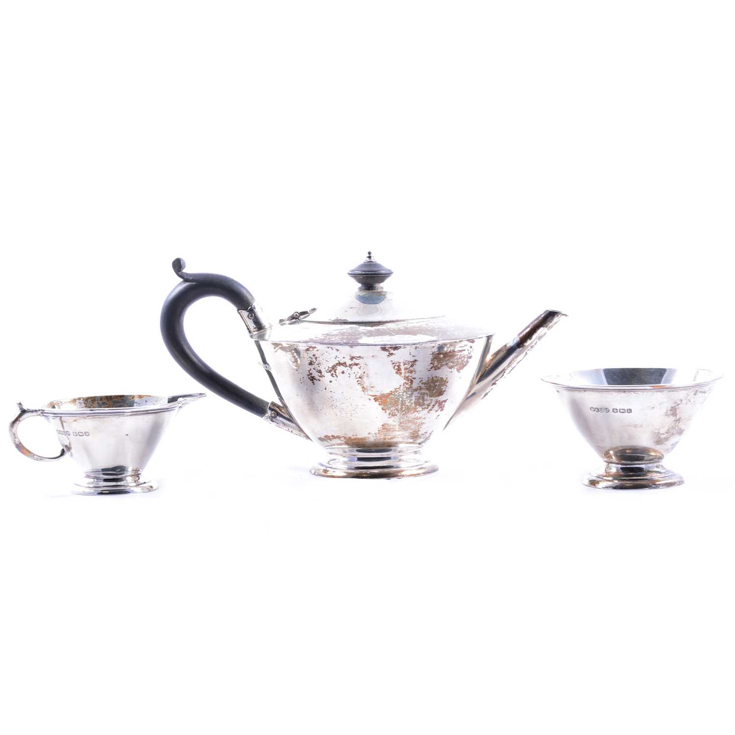 Lot 310 - Three piece silver teaset, Munsley & Co,