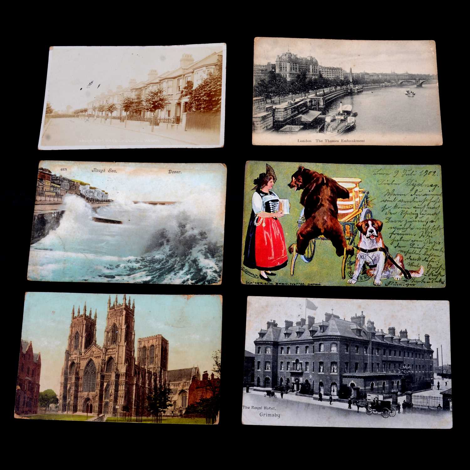 Lot 154 - Large collection of postcards,