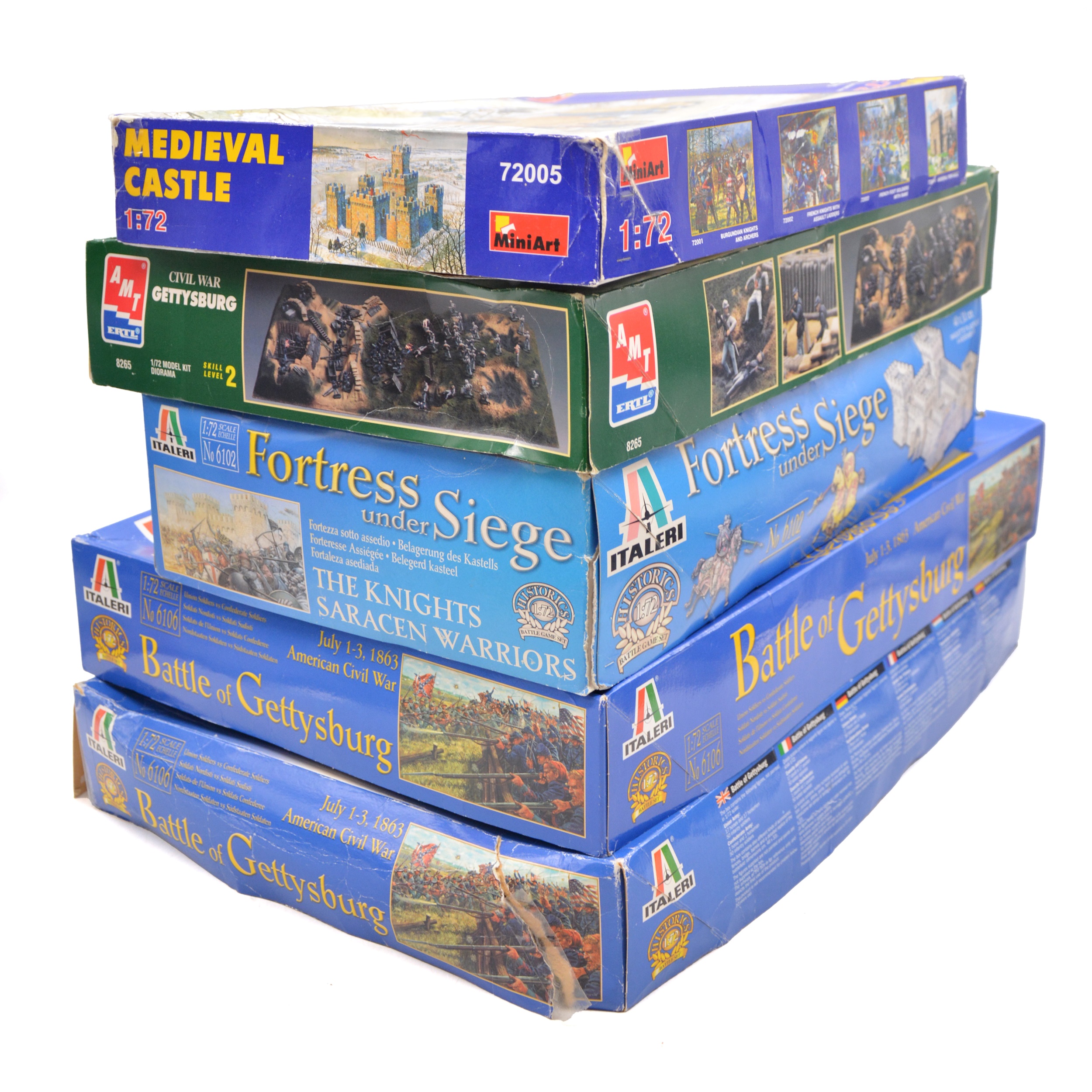 Lot 77 - Five 1/72 scale model dioramas, including
