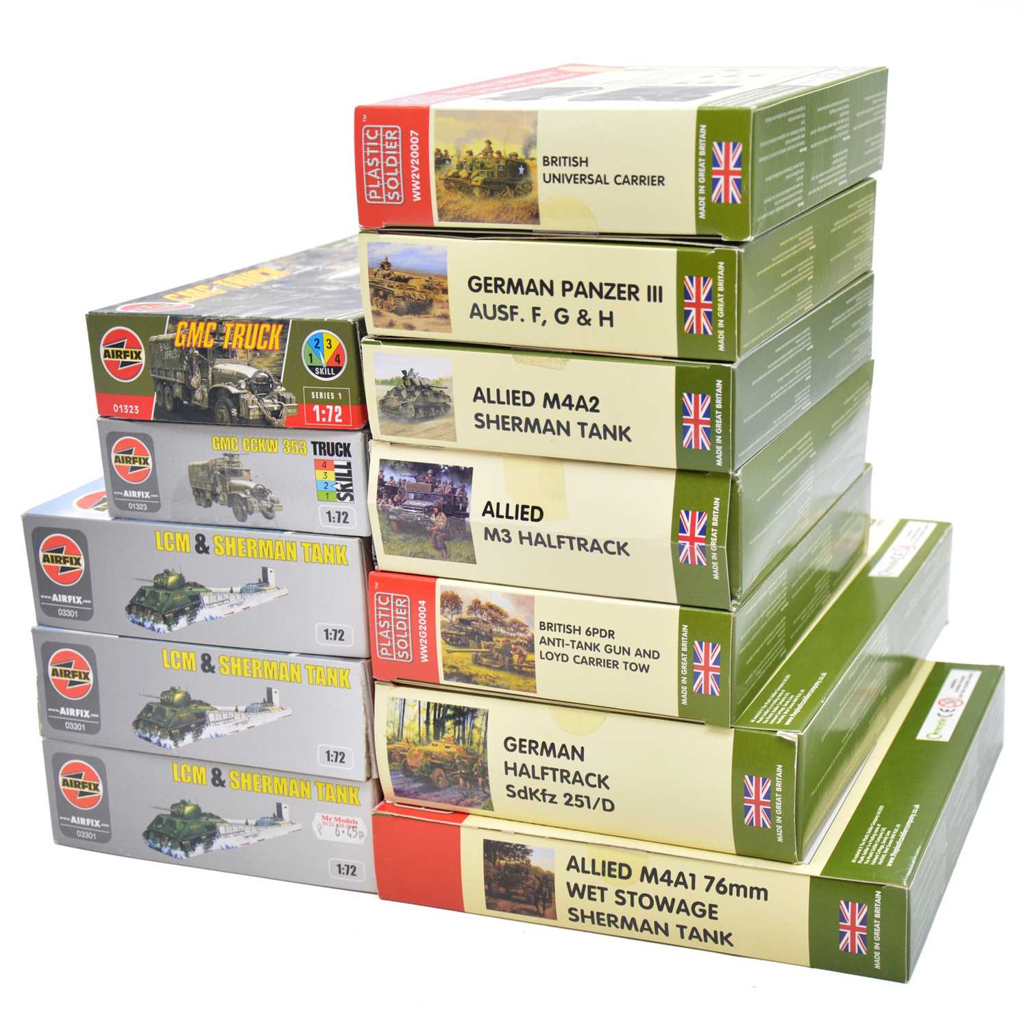 Lot 97 - Twelve Airfix and Plastic Soldiers 1/72 scale