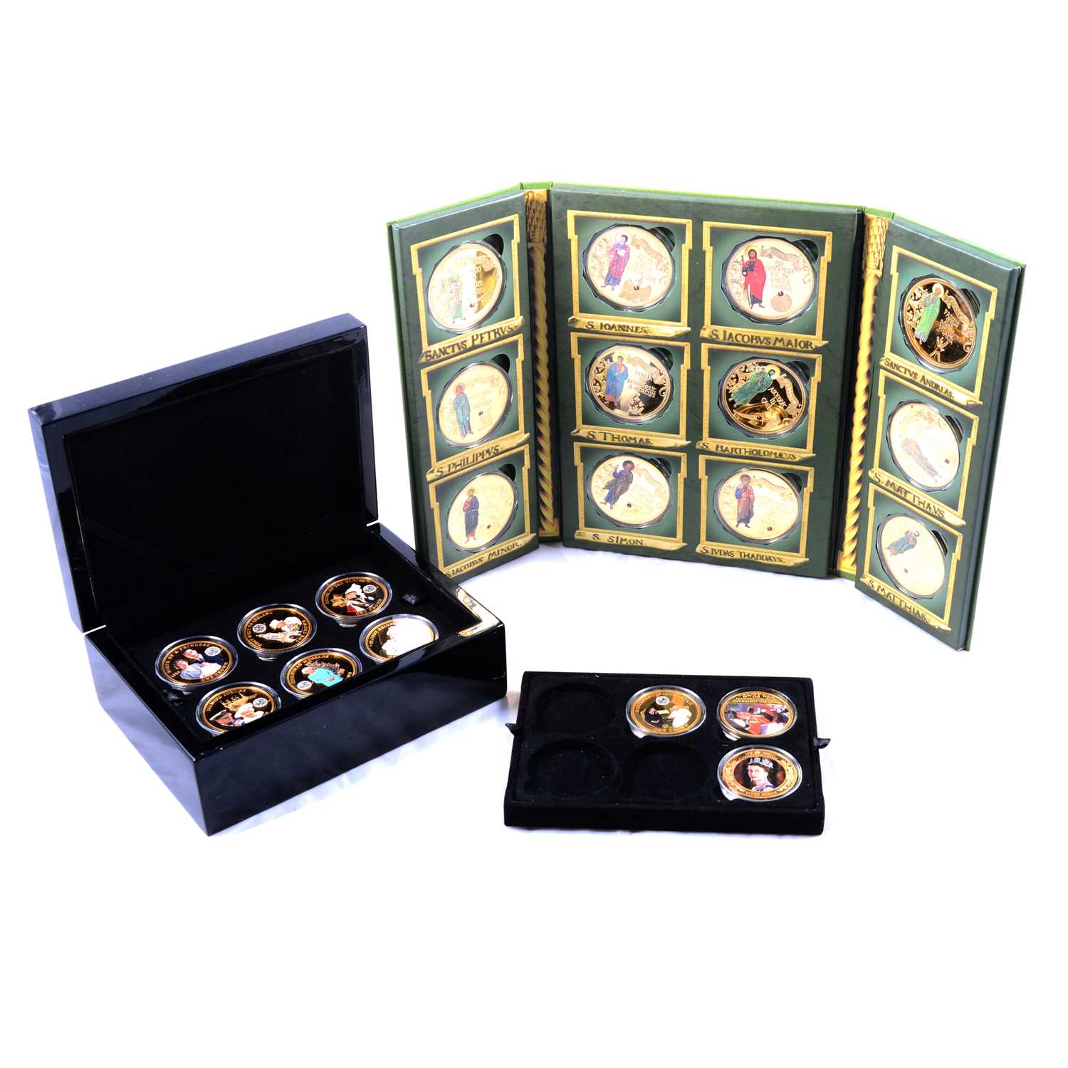 Lot 246 - Large collection of commemorative coins and
